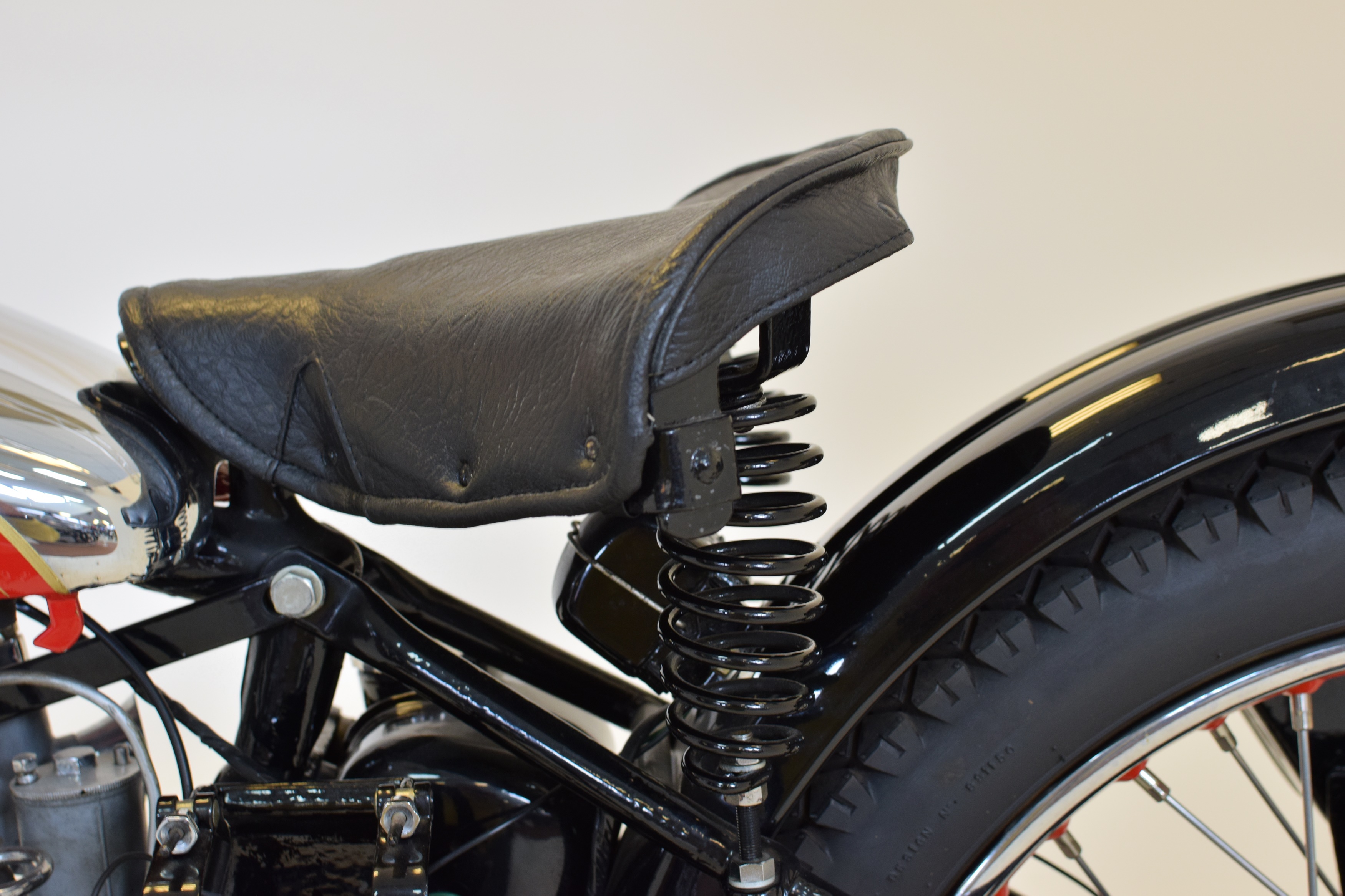 Lot 138 - 1937 BSA B22 Empire Star