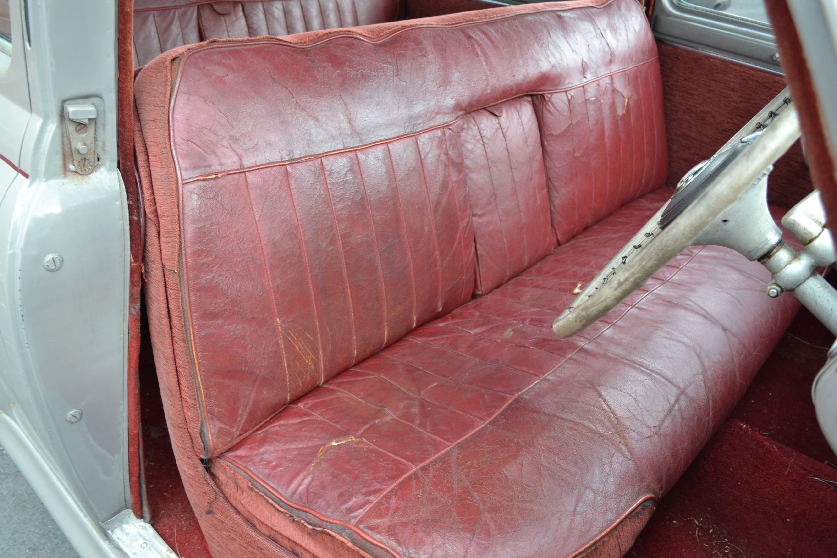 Lot 304 - 1954 Standard Vanguard Phase II
