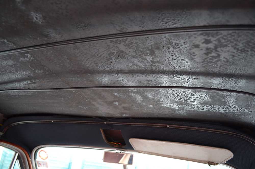 Lot 304 - 1954 Standard Vanguard Phase II