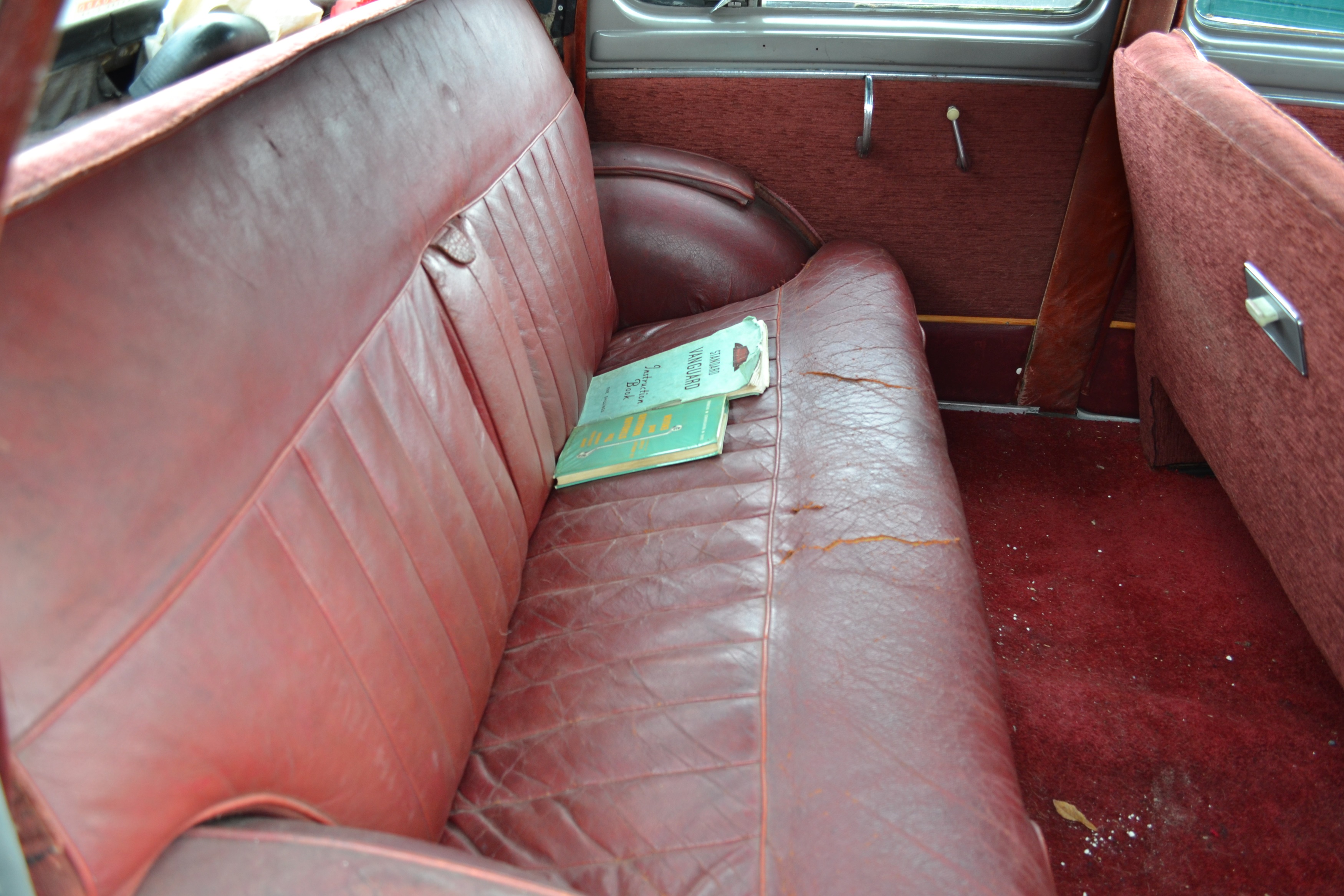 Lot 304 - 1954 Standard Vanguard Phase II