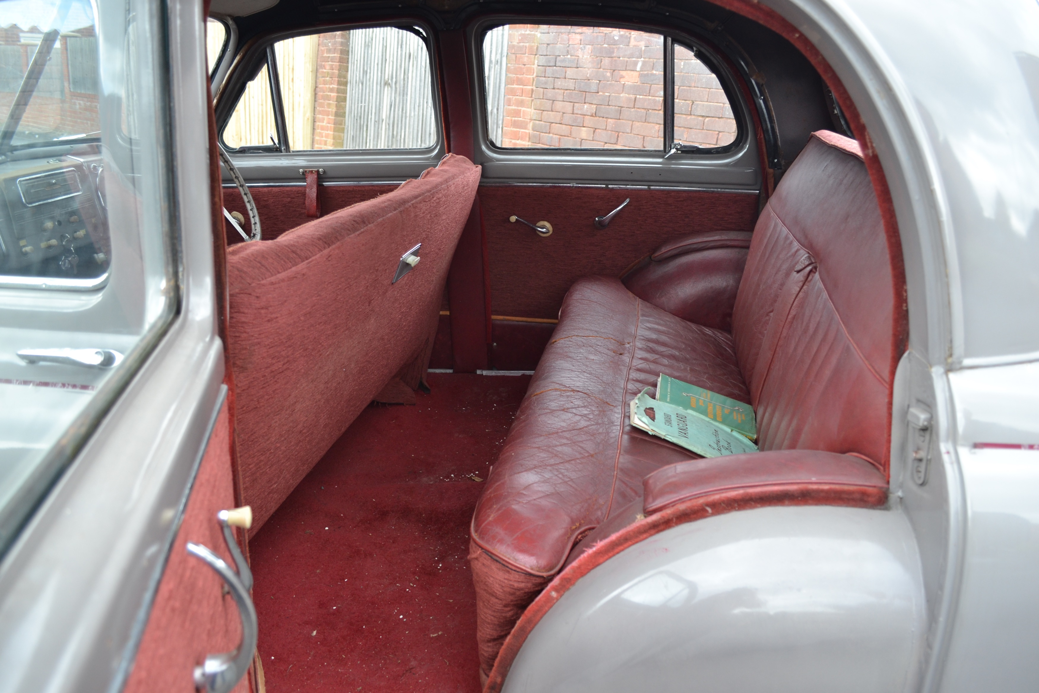 Lot 304 - 1954 Standard Vanguard Phase II