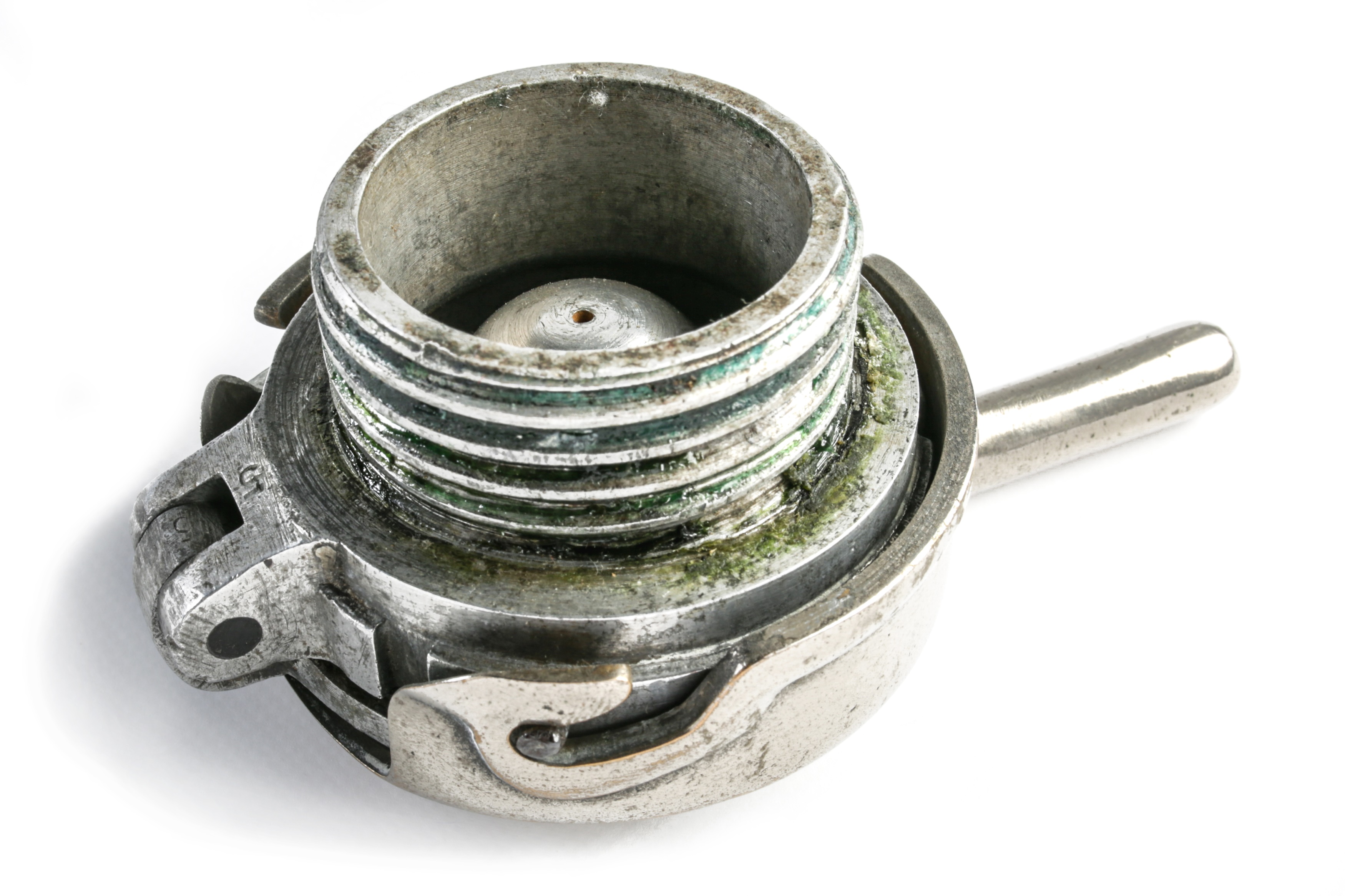 Lot 230 - Maserati Radiator/Oil-Tank Quick-Release