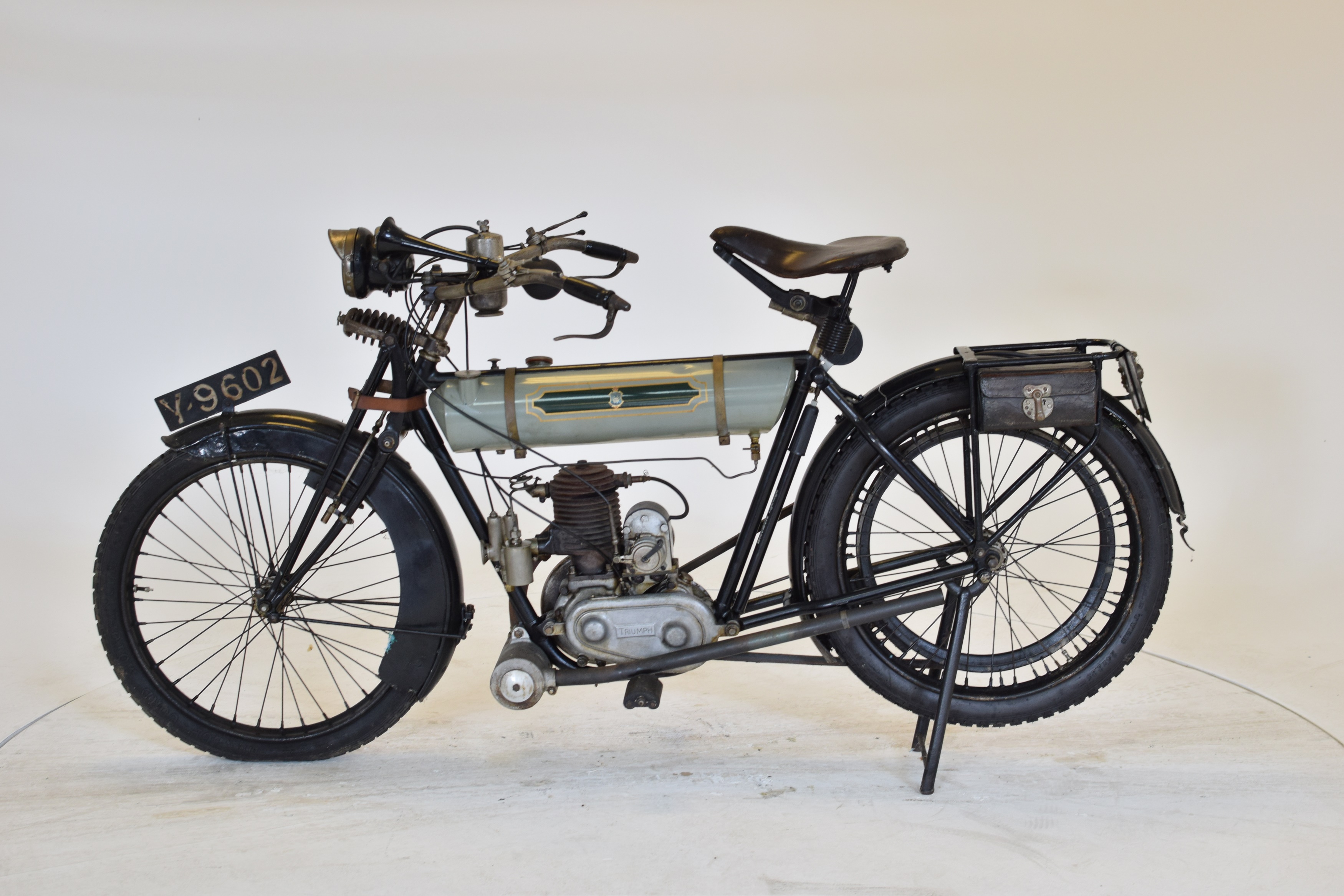 Lot 166 - 1921 Triumph LW Junior 225cc