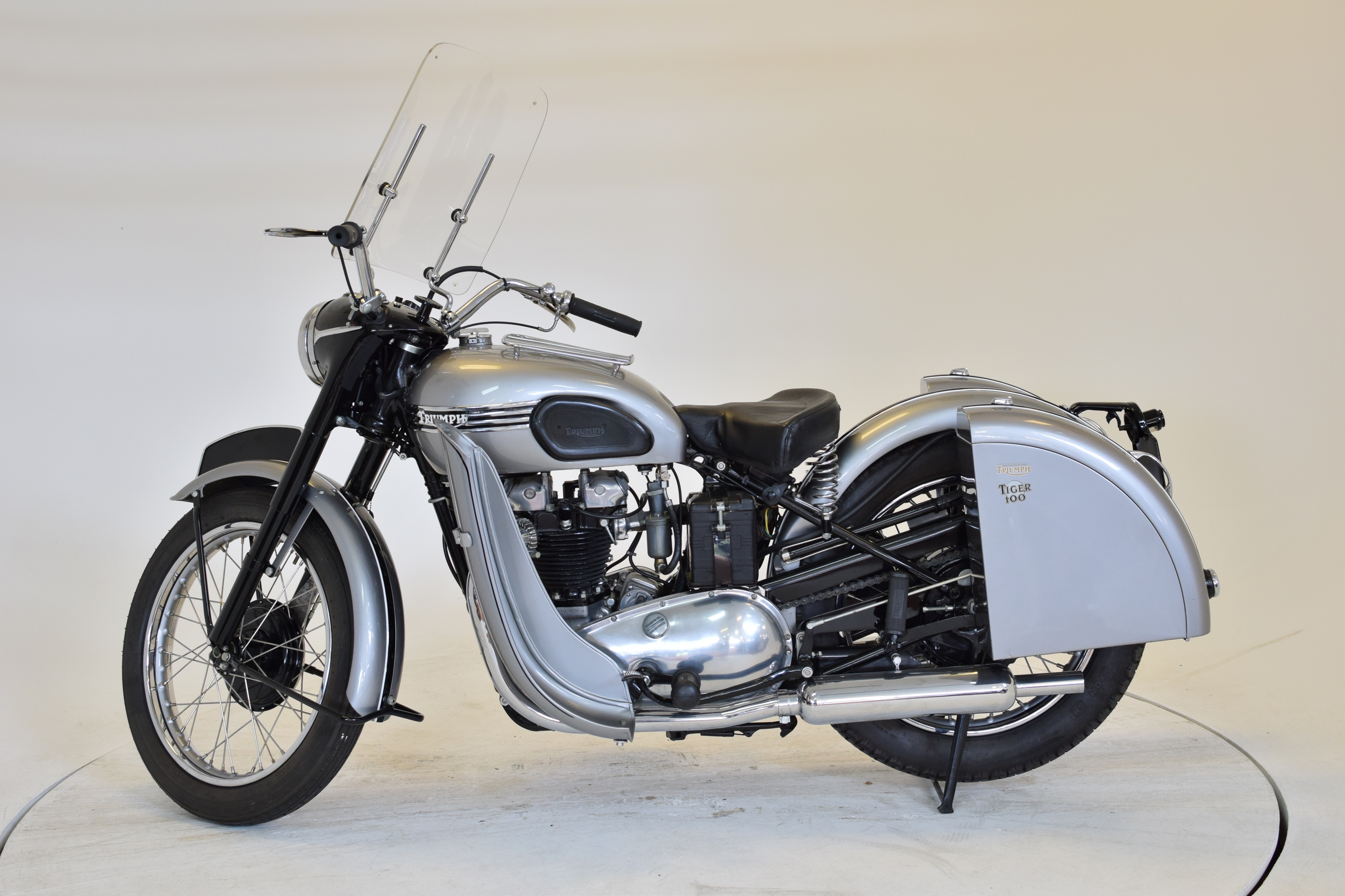 Lot 155 - 1950 Triumph T100 Tiger 500cc