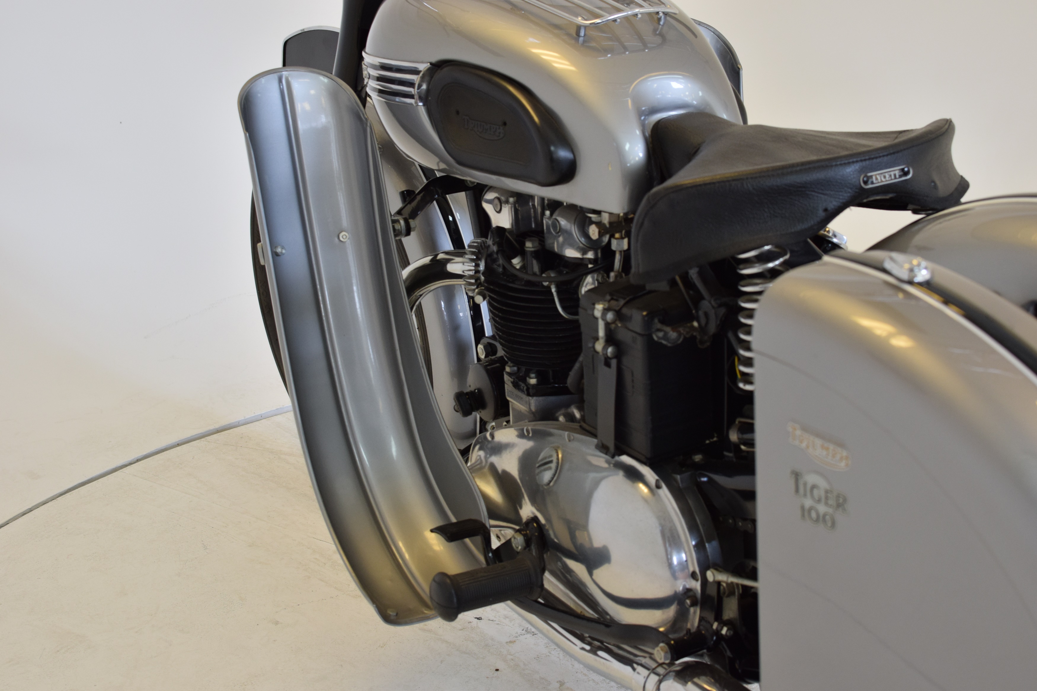 Lot 155 - 1950 Triumph T100 Tiger 500cc