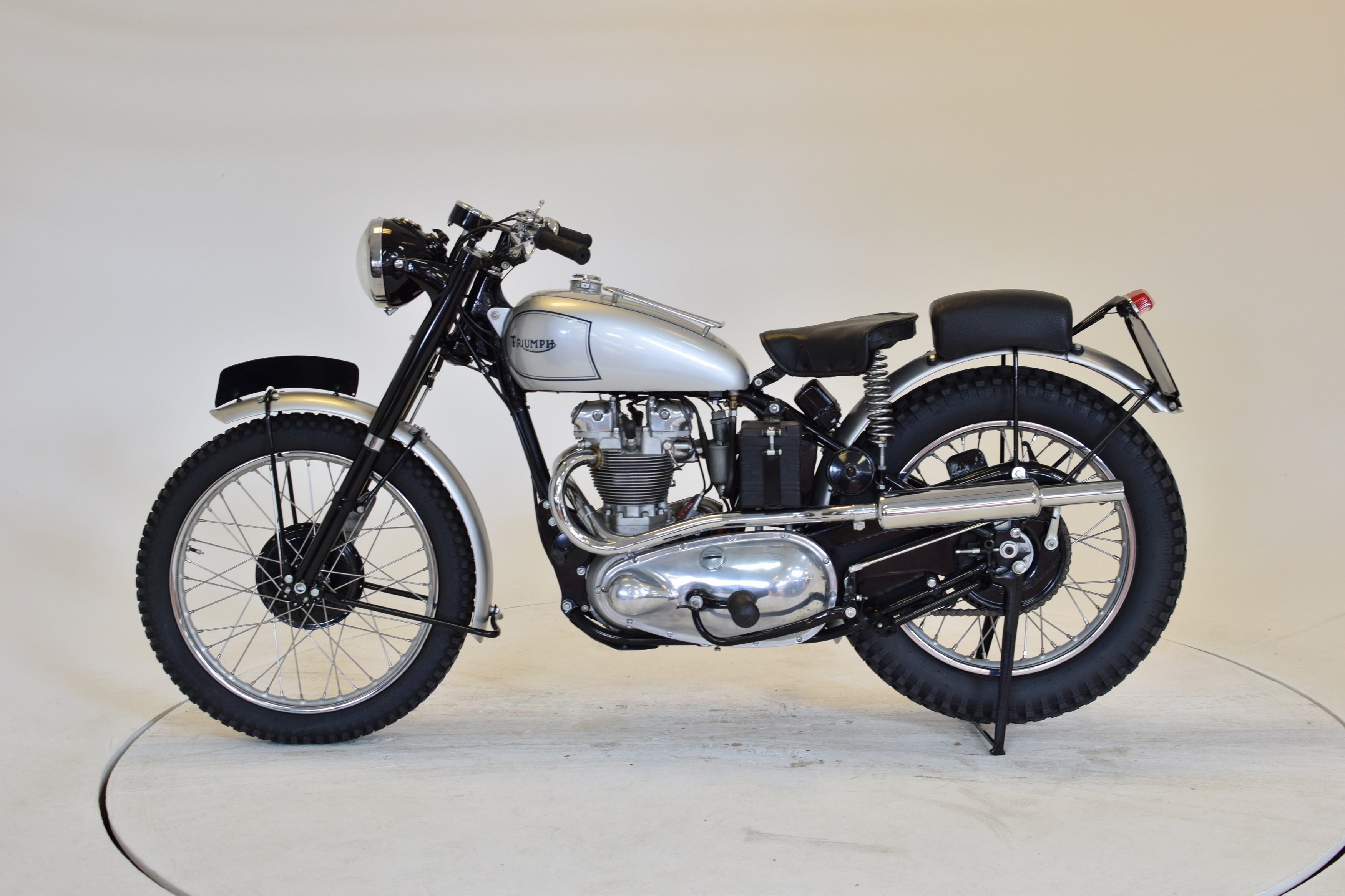 Lot 156 - 1954 Triumph TR5 Trophy ISDT