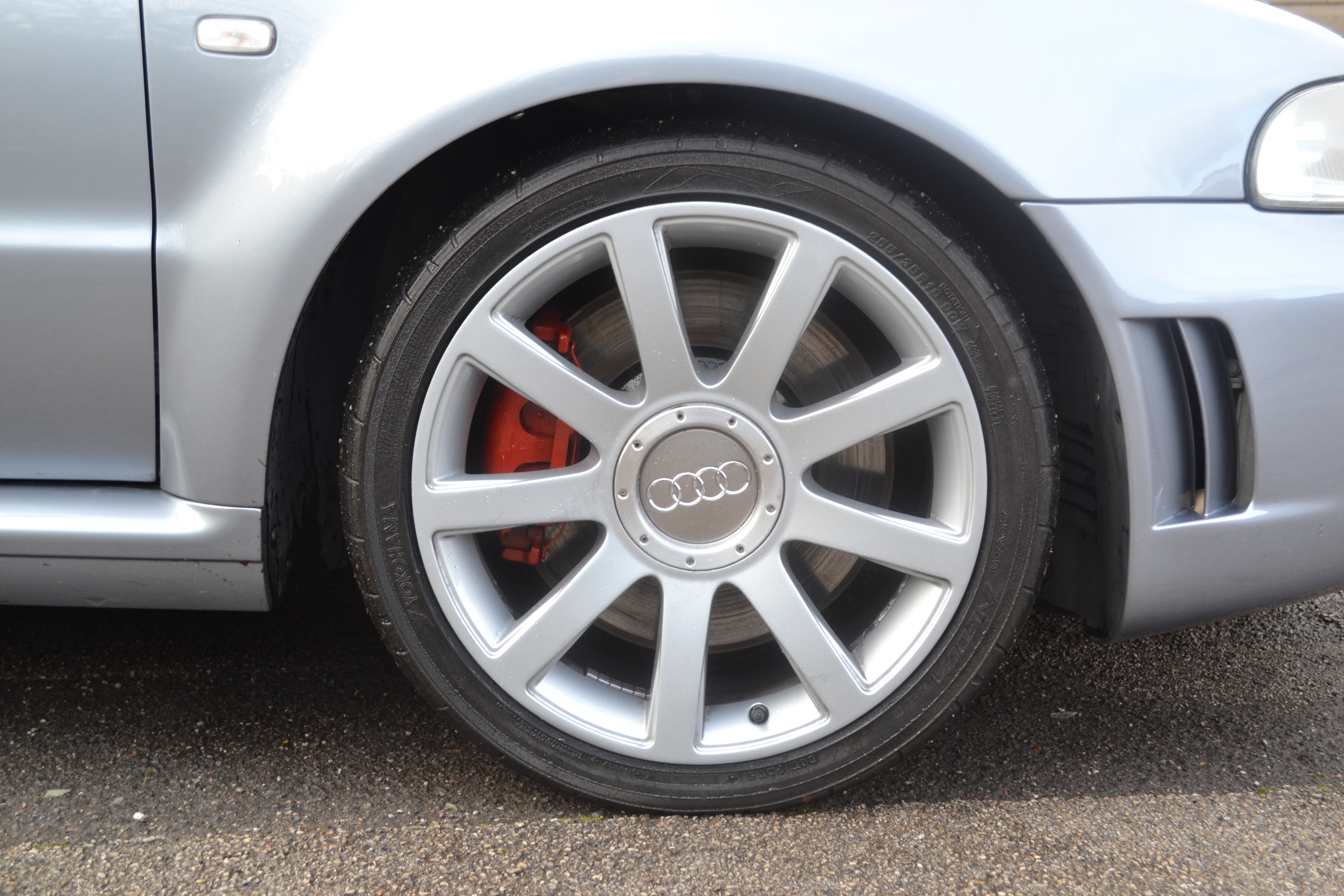 Lot 369 - 2002 Audi RS4 Avant