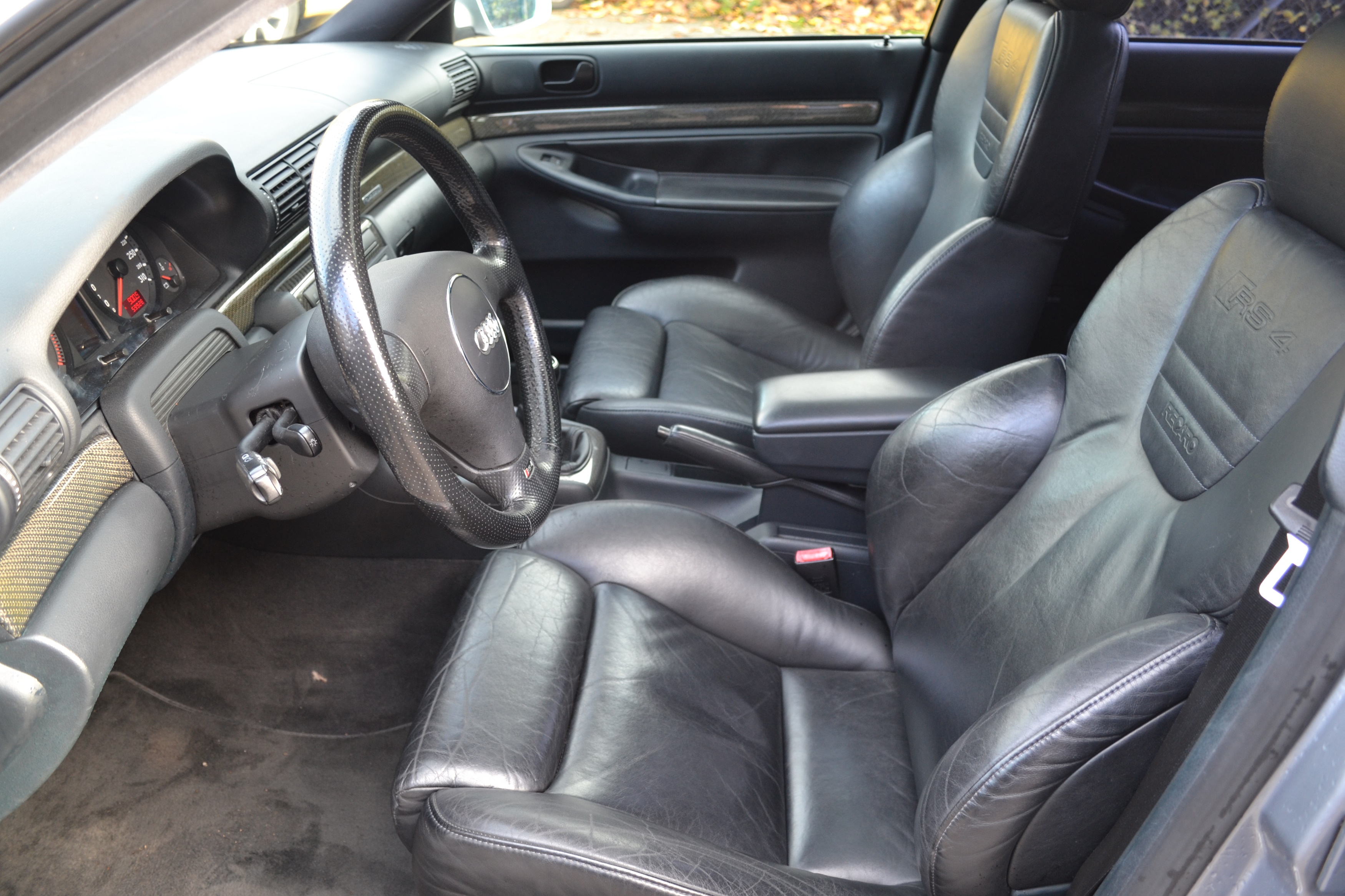 Lot 369 - 2002 Audi RS4 Avant