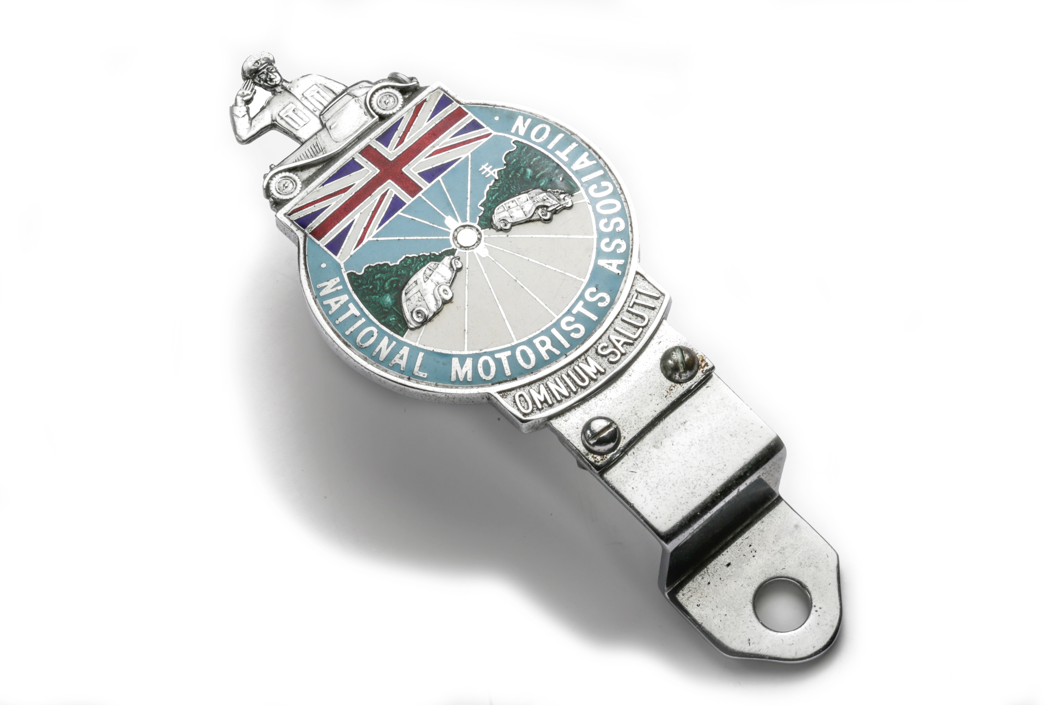 Lot 185 - A National Motorists Association Car Badge