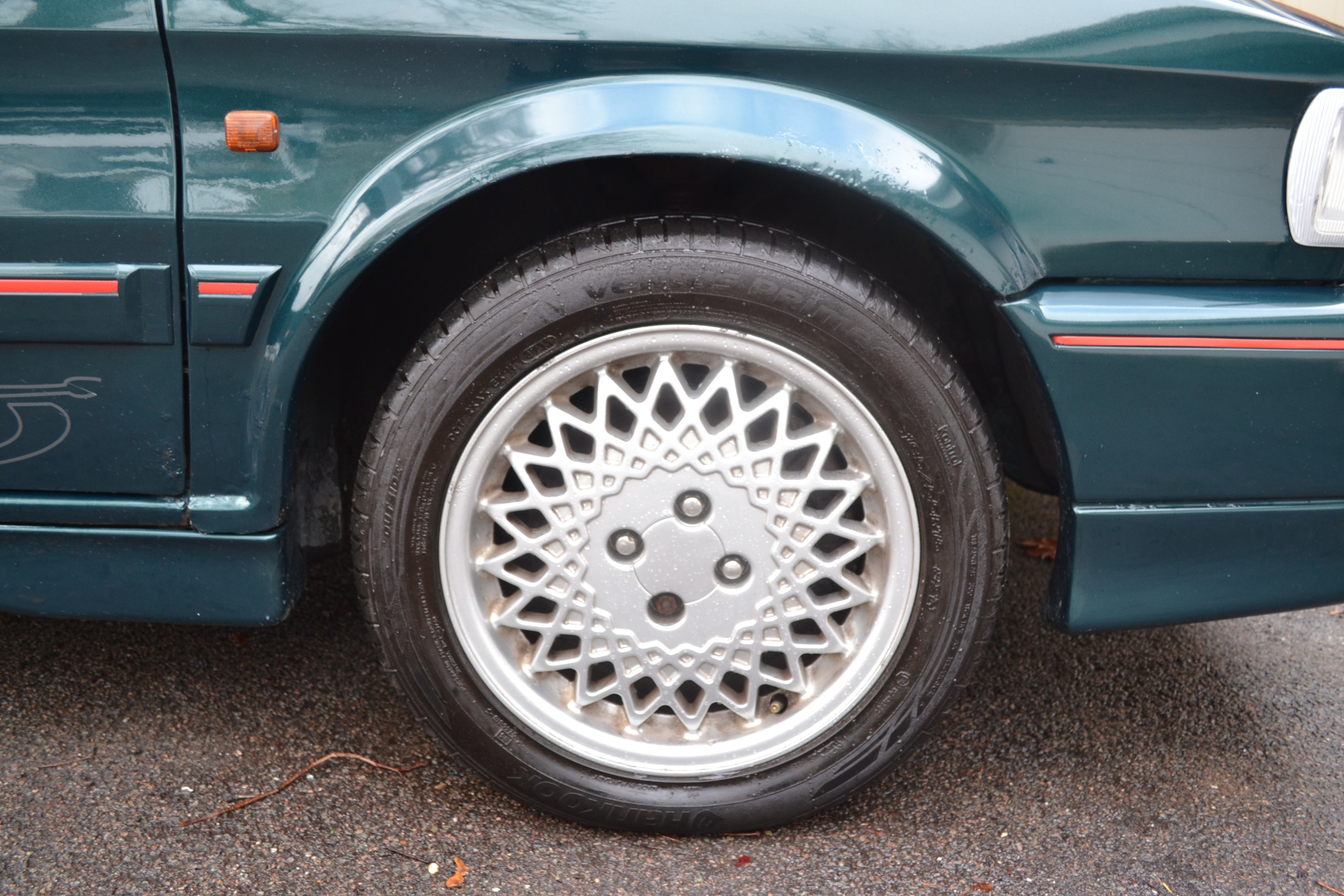 Lot 378 - 1990 MG Maestro Turbo