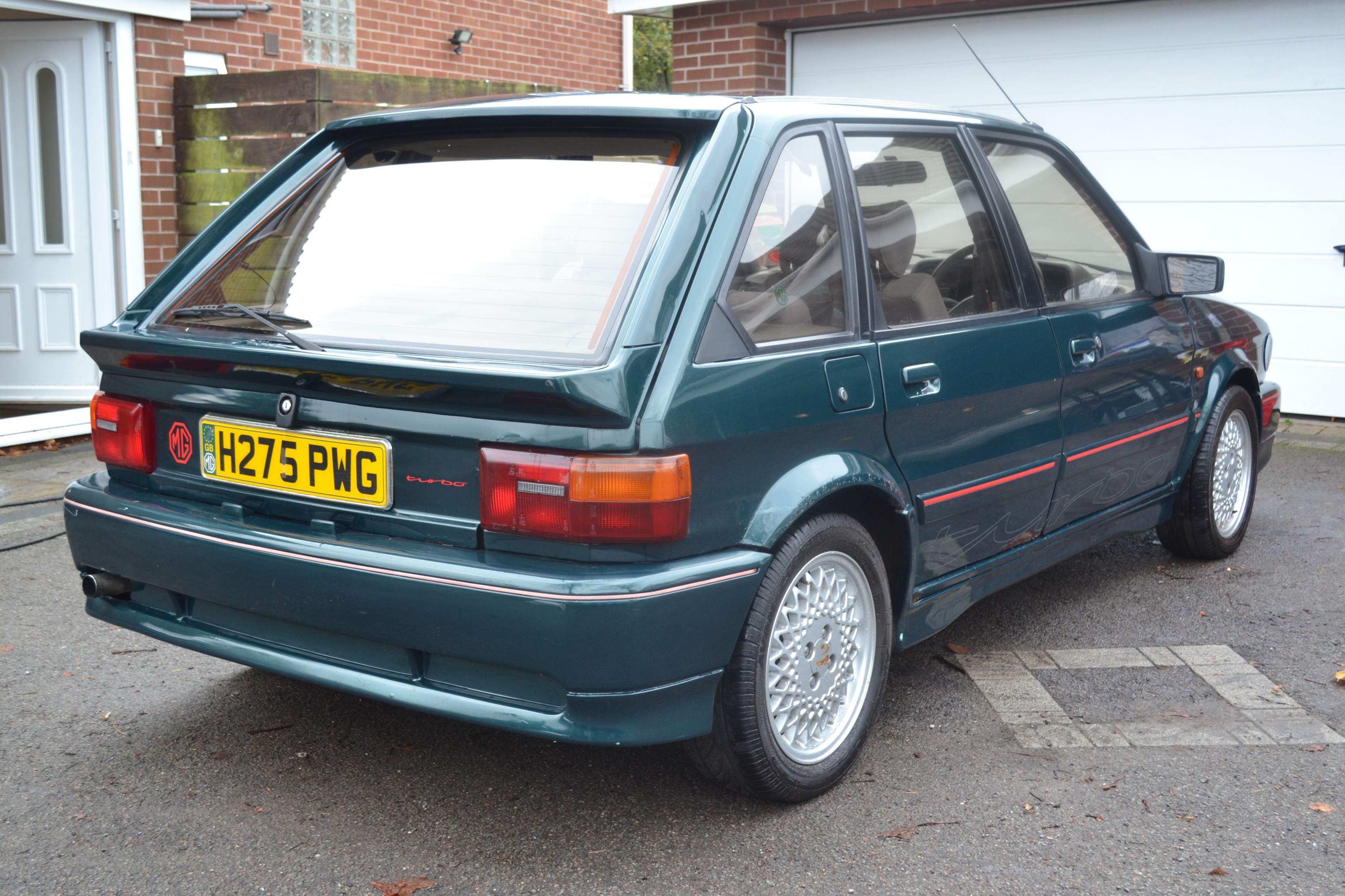 Lot 378 - 1990 MG Maestro Turbo