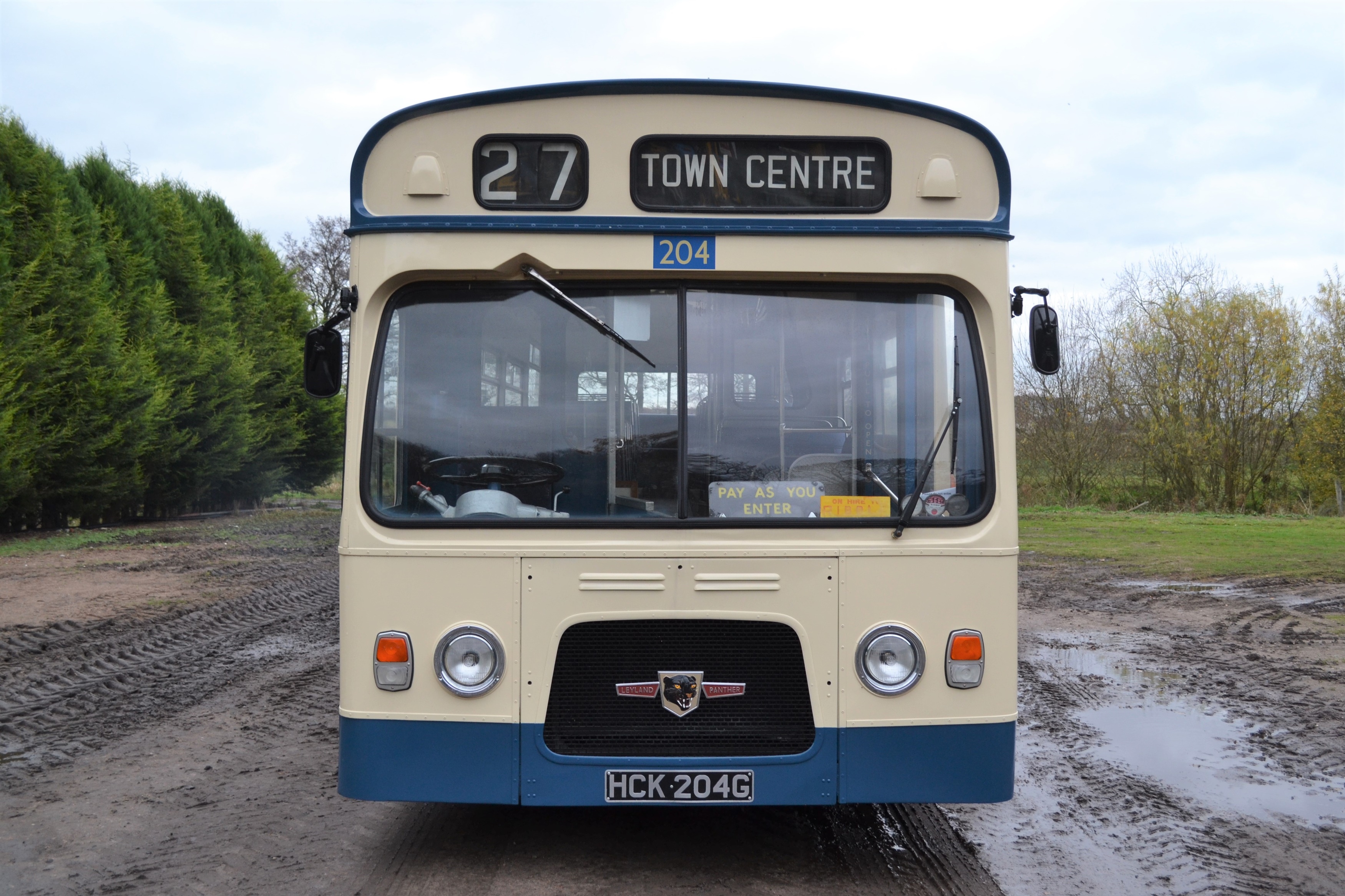 Lot 22 - 1968 Leyland Panther Single-Deck Bus