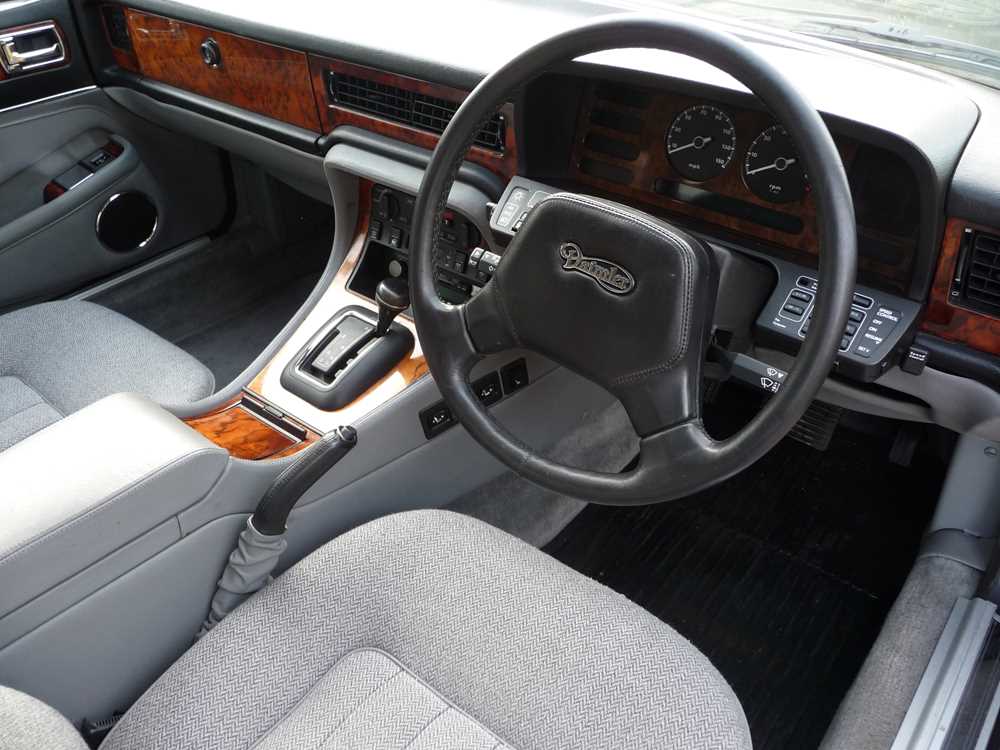 Lot 13 - 1987 Daimler 3.6 Saloon