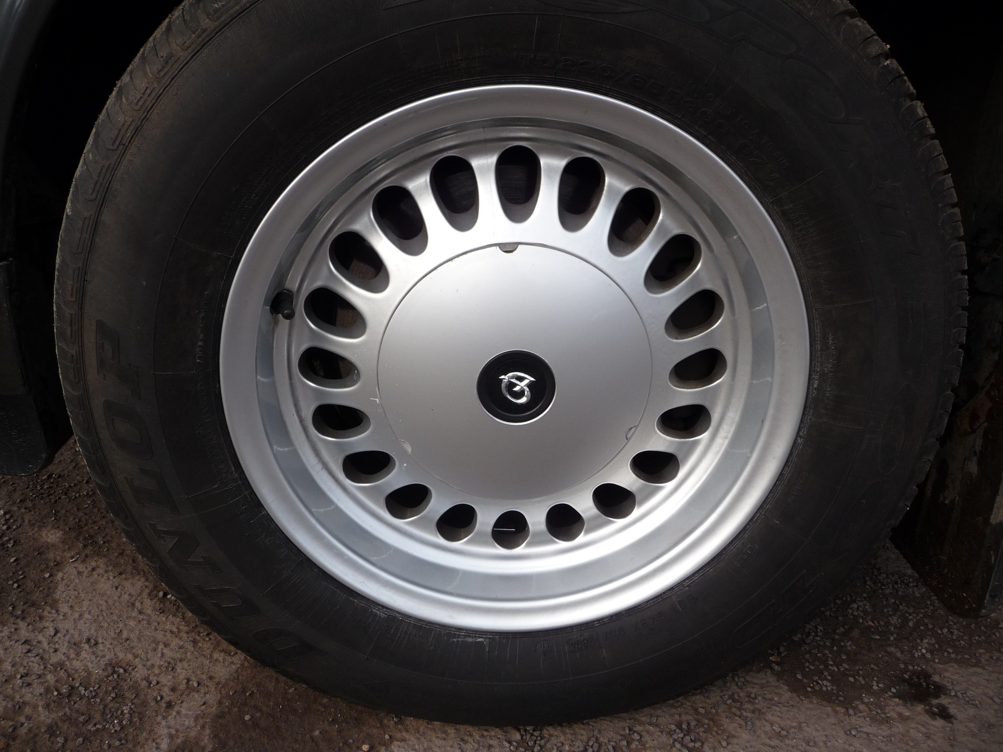 Lot 13 - 1987 Daimler 3.6 Saloon