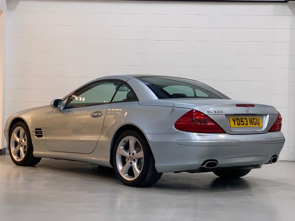 Lot 36 - 2003 Mercedes-Benz SL600