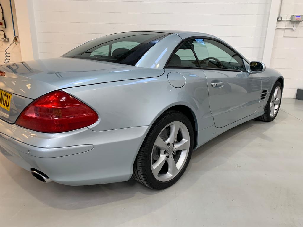 Lot 36 - 2003 Mercedes-Benz SL600