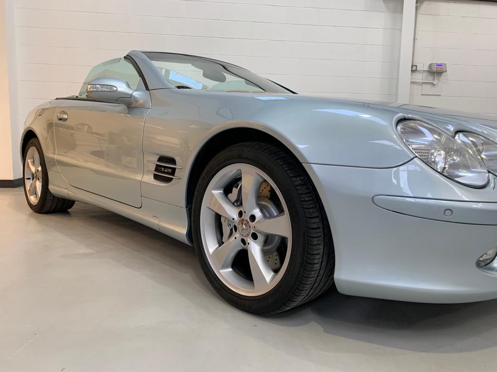 Lot 36 - 2003 Mercedes-Benz SL600
