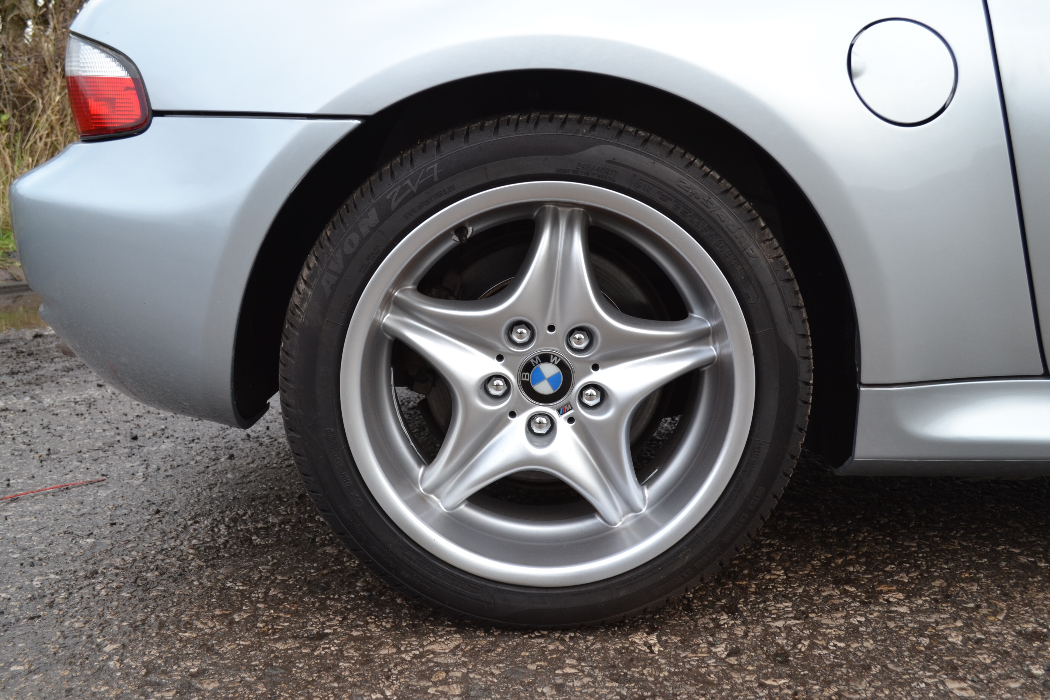 Lot 33 - 1998 BMW Z3M Roadster