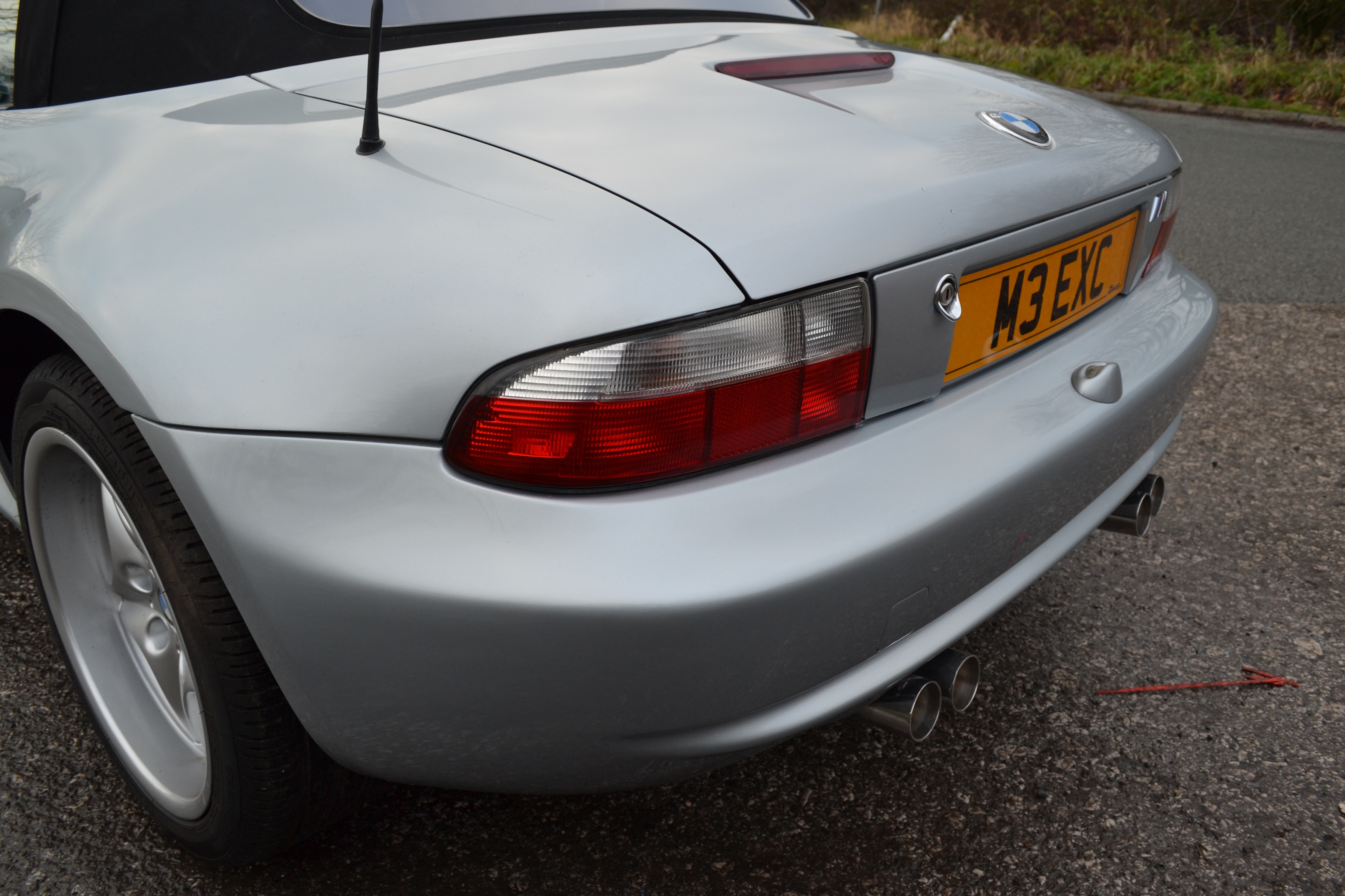 Lot 33 - 1998 BMW Z3M Roadster