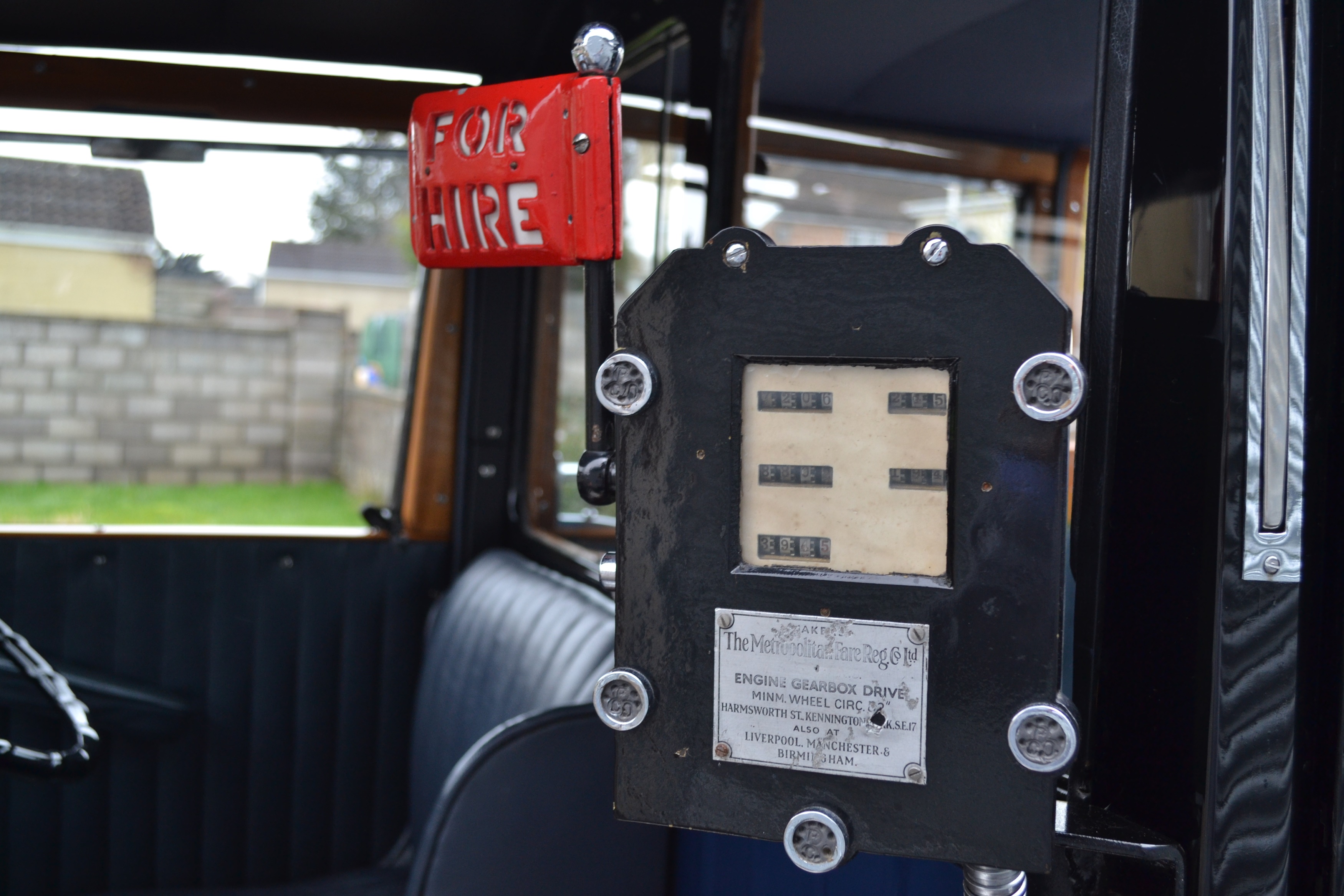 Lot 361 - 1938 Morris Super Six 'G2SW' Taxi