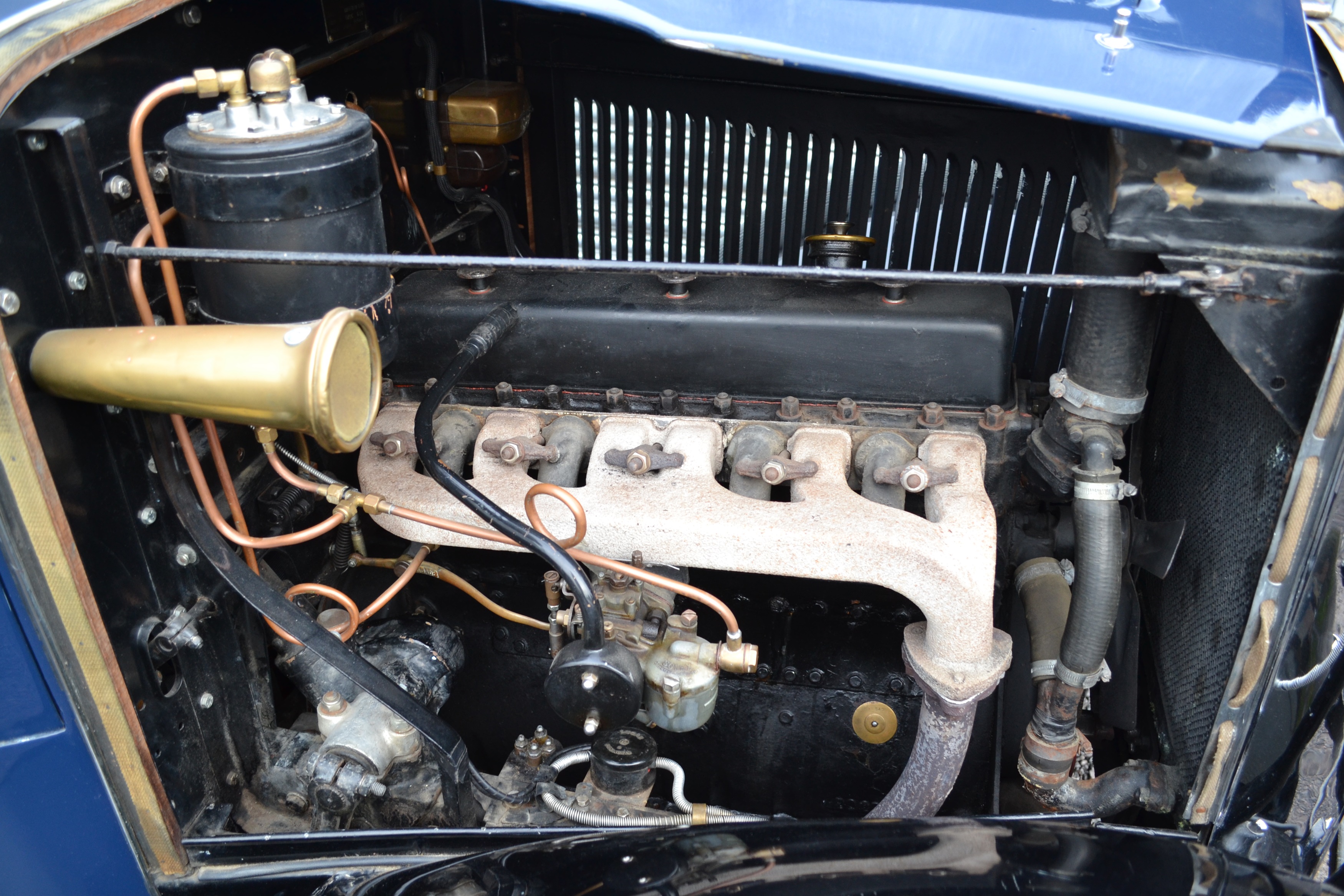 Lot 361 - 1938 Morris Super Six 'G2SW' Taxi