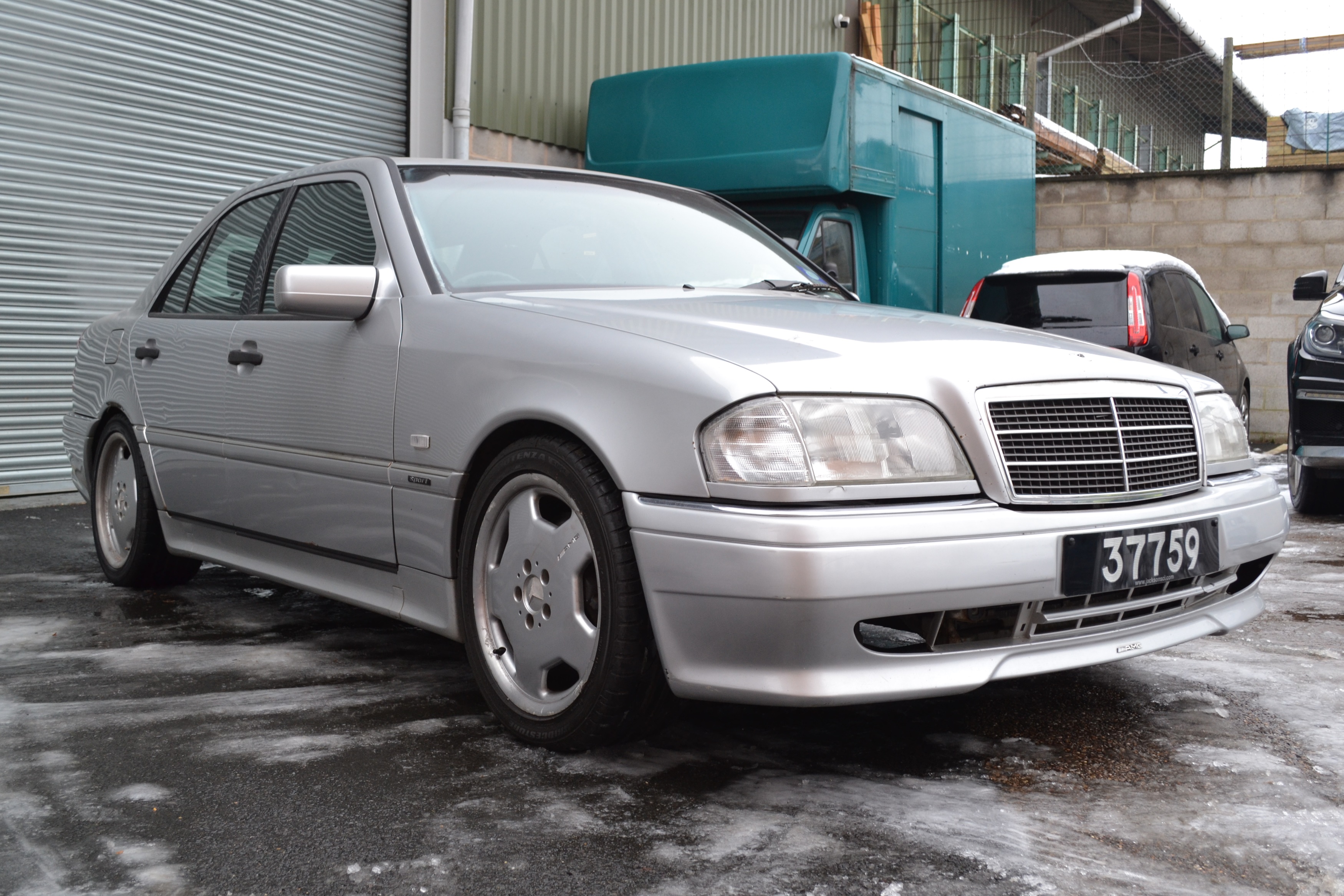 Lot 284 - 1996 Mercedes-Benz C36 AMG