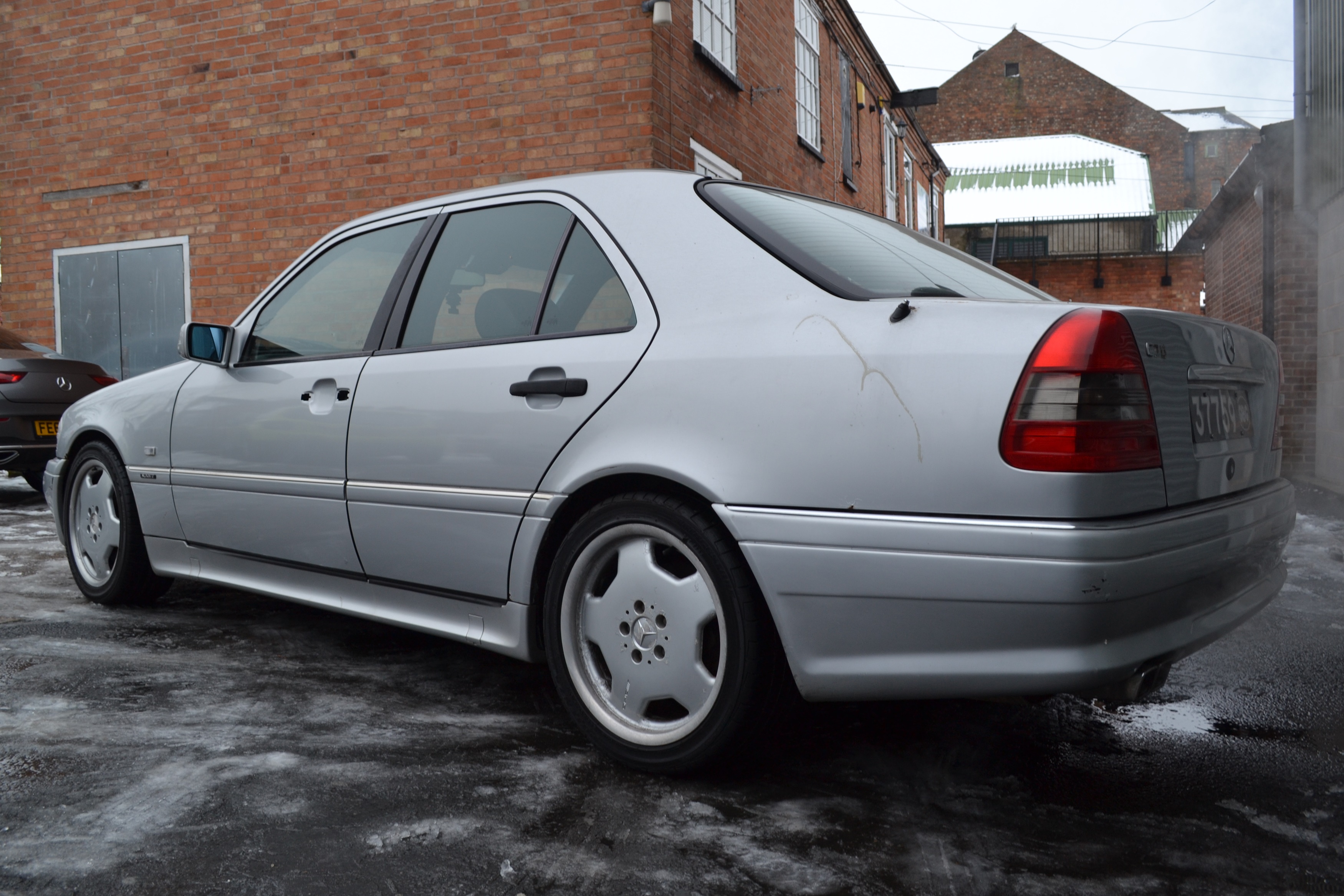Lot 284 - 1996 Mercedes-Benz C36 AMG