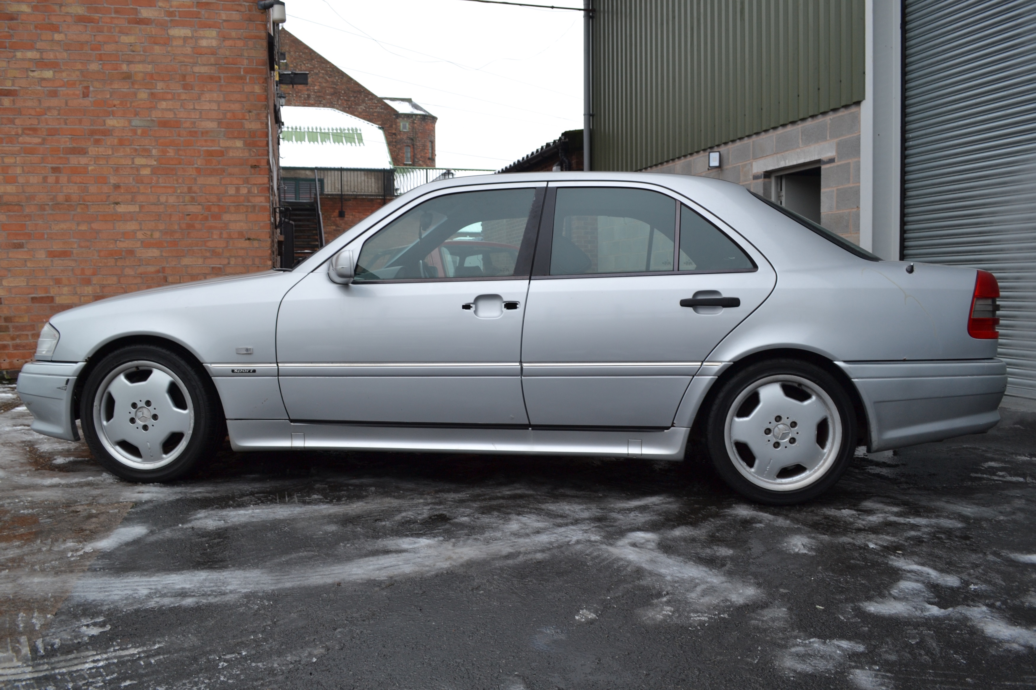 Lot 284 - 1996 Mercedes-Benz C36 AMG