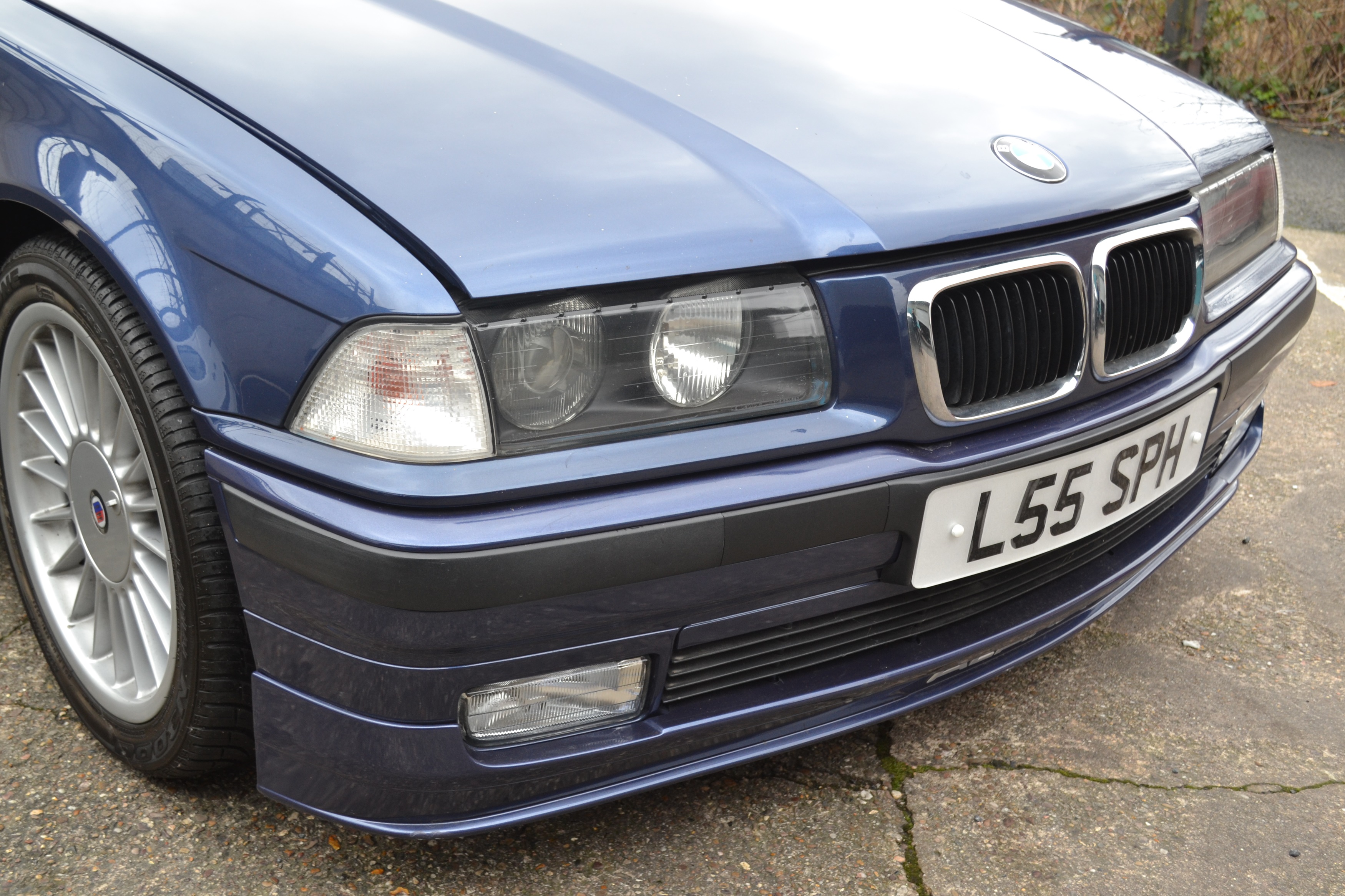 Lot 243 - 1999 BMW Alpina B3 3.2 Cabriolet