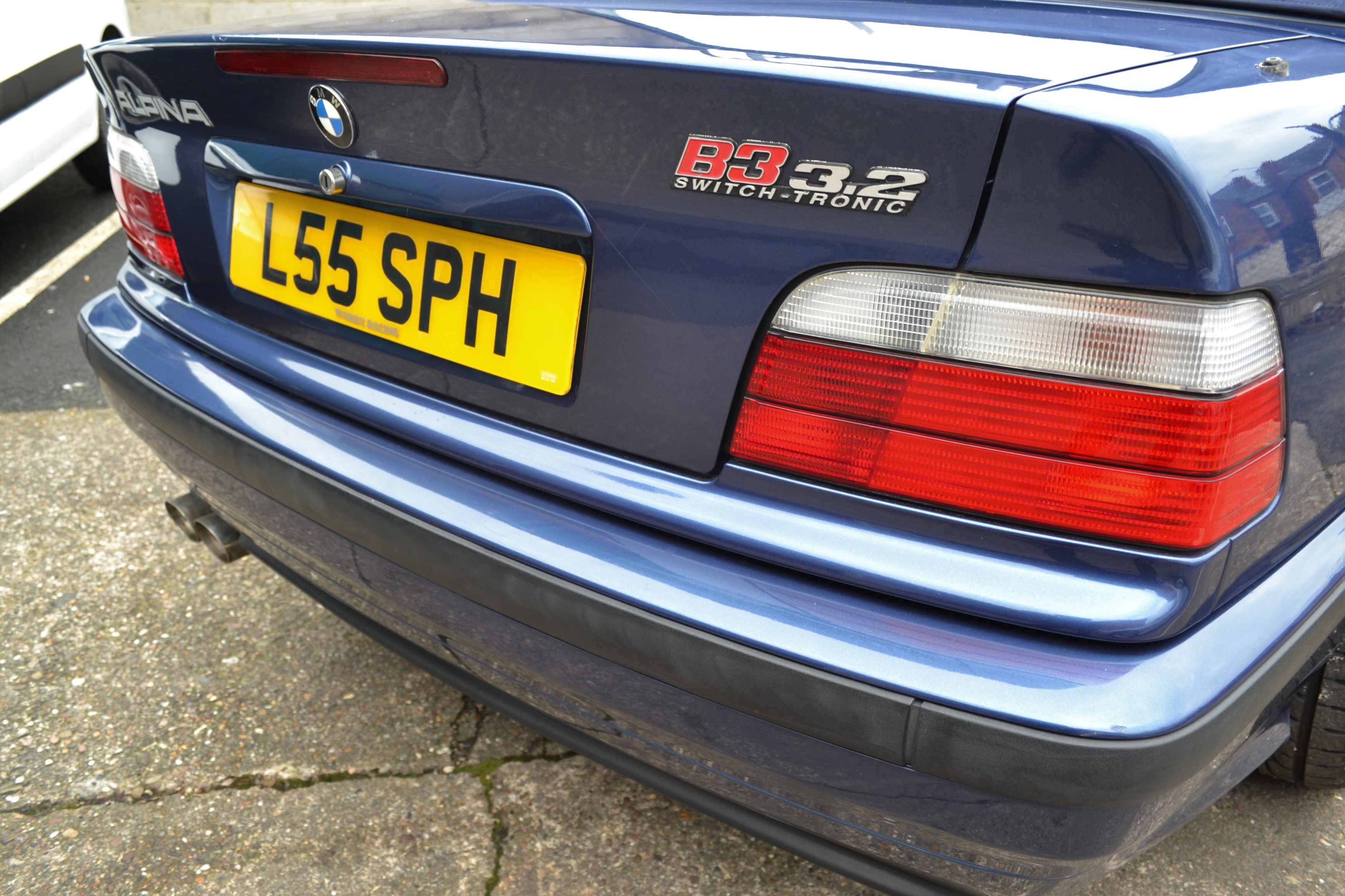 Lot 243 - 1999 BMW Alpina B3 3.2 Cabriolet