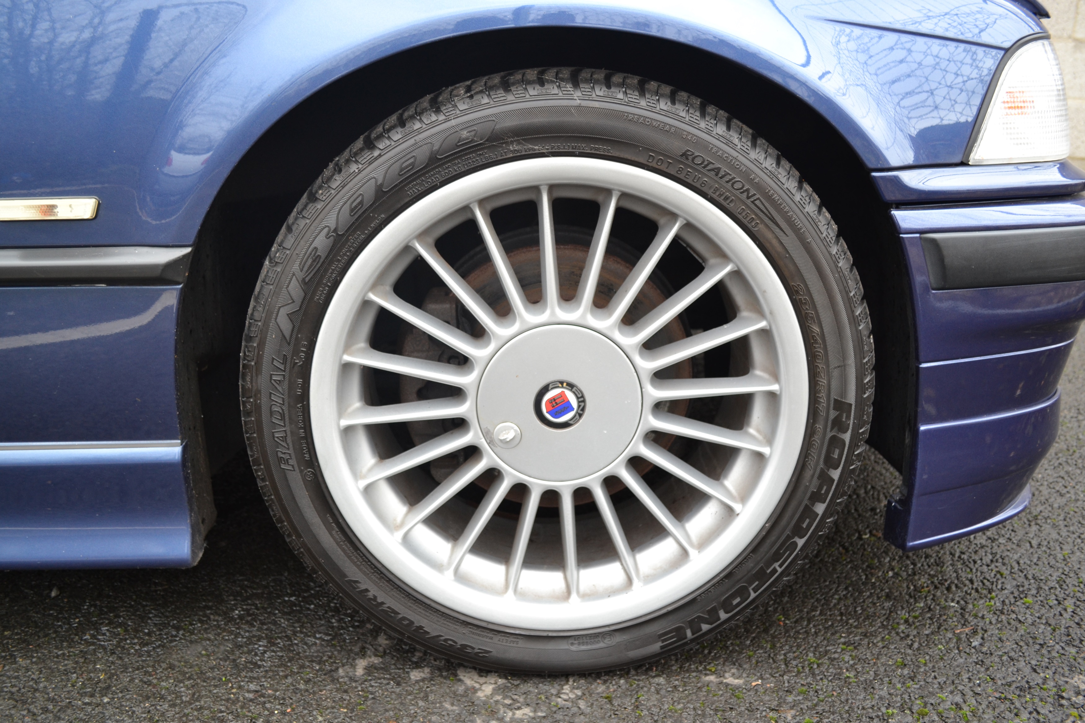 Lot 243 - 1999 BMW Alpina B3 3.2 Cabriolet