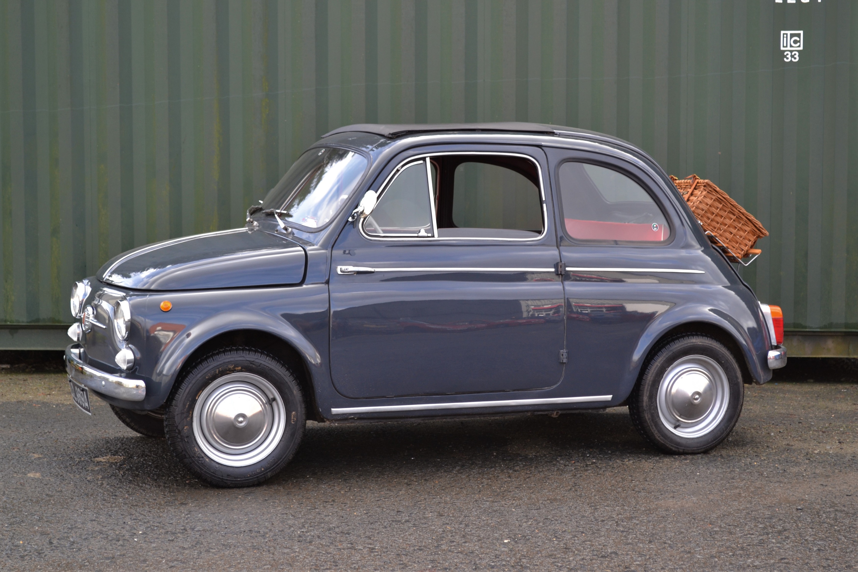 Lot 242 - 1963 Fiat 500 D