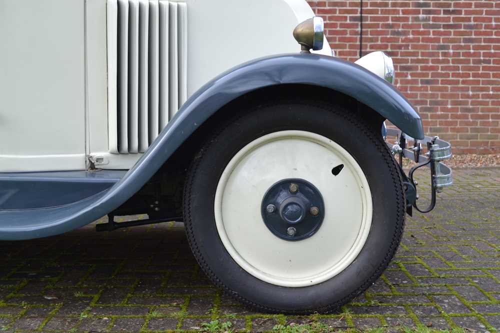 Lot 216 - 1929 Renault NN2 Saloon