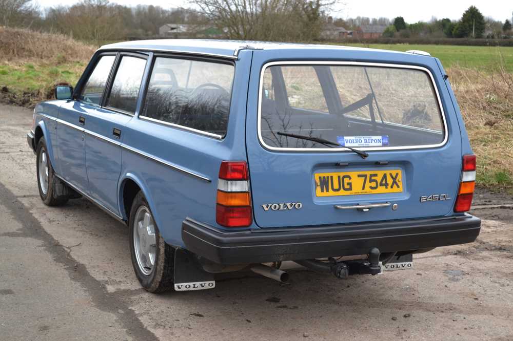 Lot 200 - 1981 Volvo 245 DL Estate