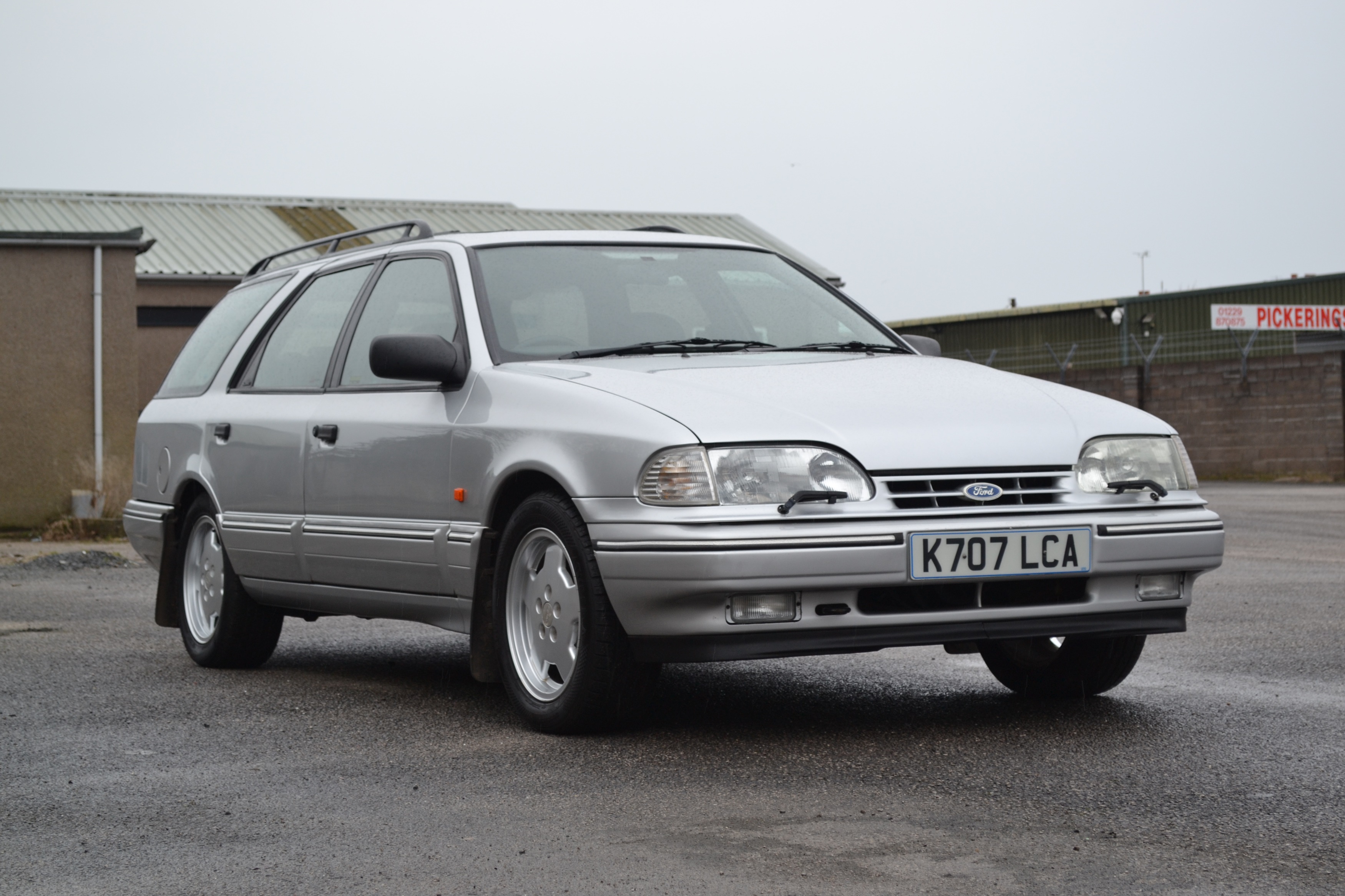 Lot 254 - 1992 Ford Granada Scorpio Estate