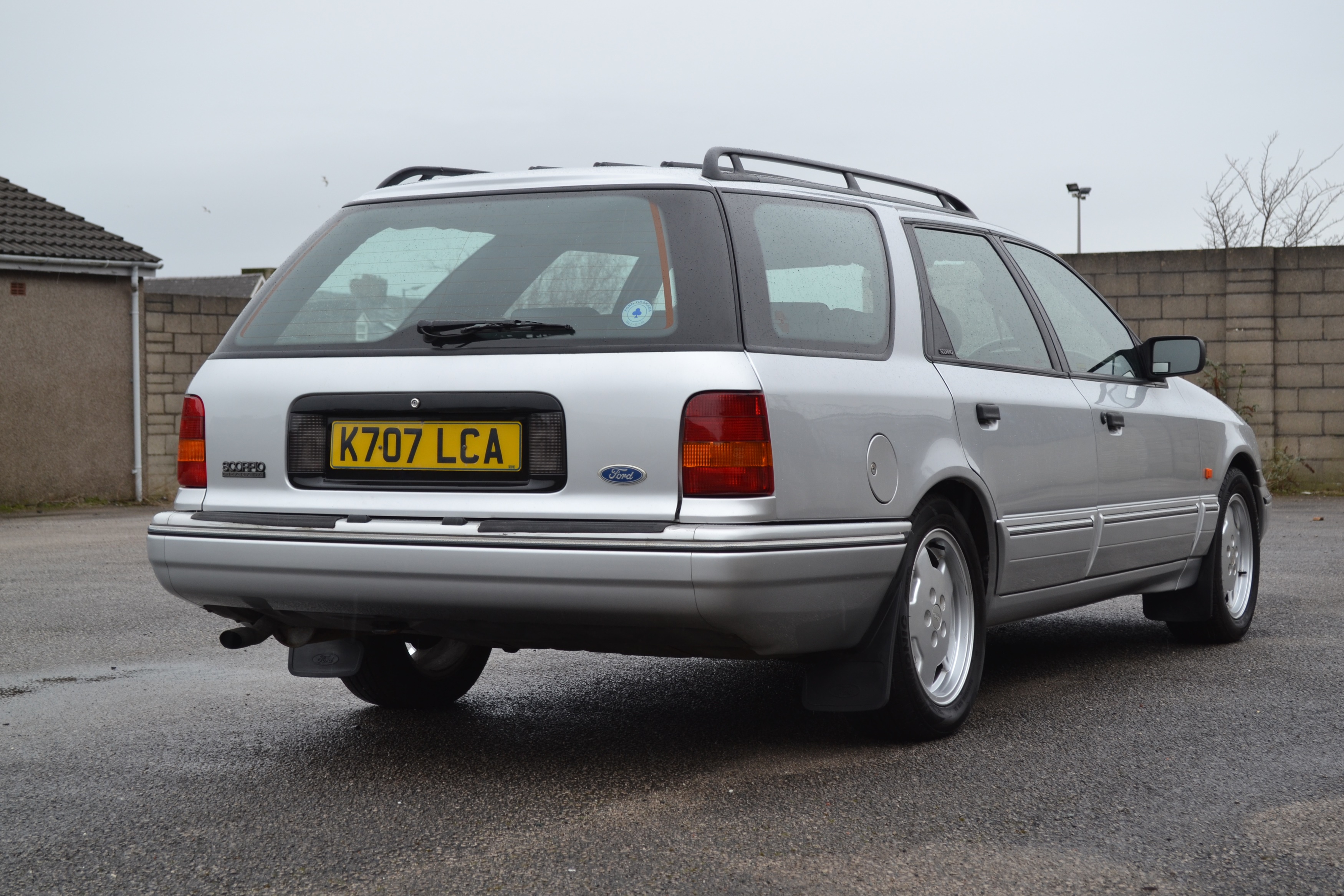 Lot 254 - 1992 Ford Granada Scorpio Estate