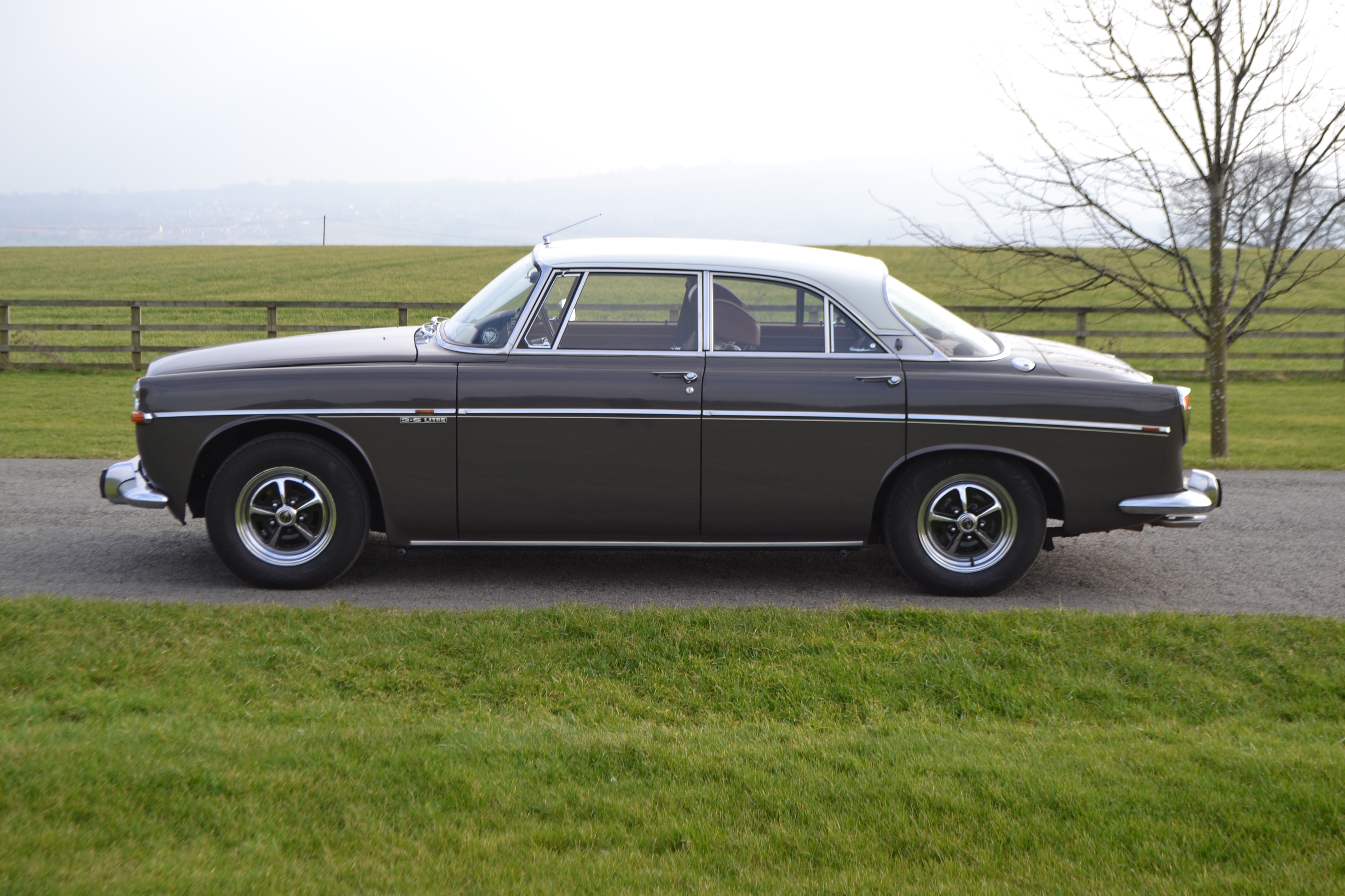 Lot 39 - 1971 Rover P5B 3.5 Coupe