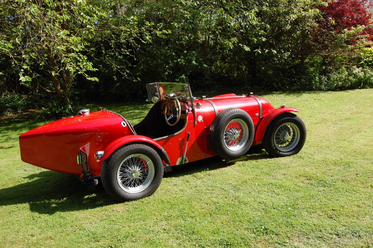 Lot 261 - 1961 Austin Healey 3000 'Lenham Six'