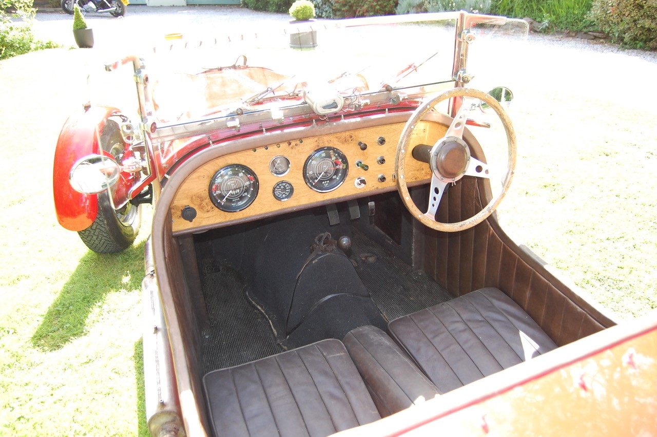 Lot 261 - 1961 Austin Healey 3000 'Lenham Six'