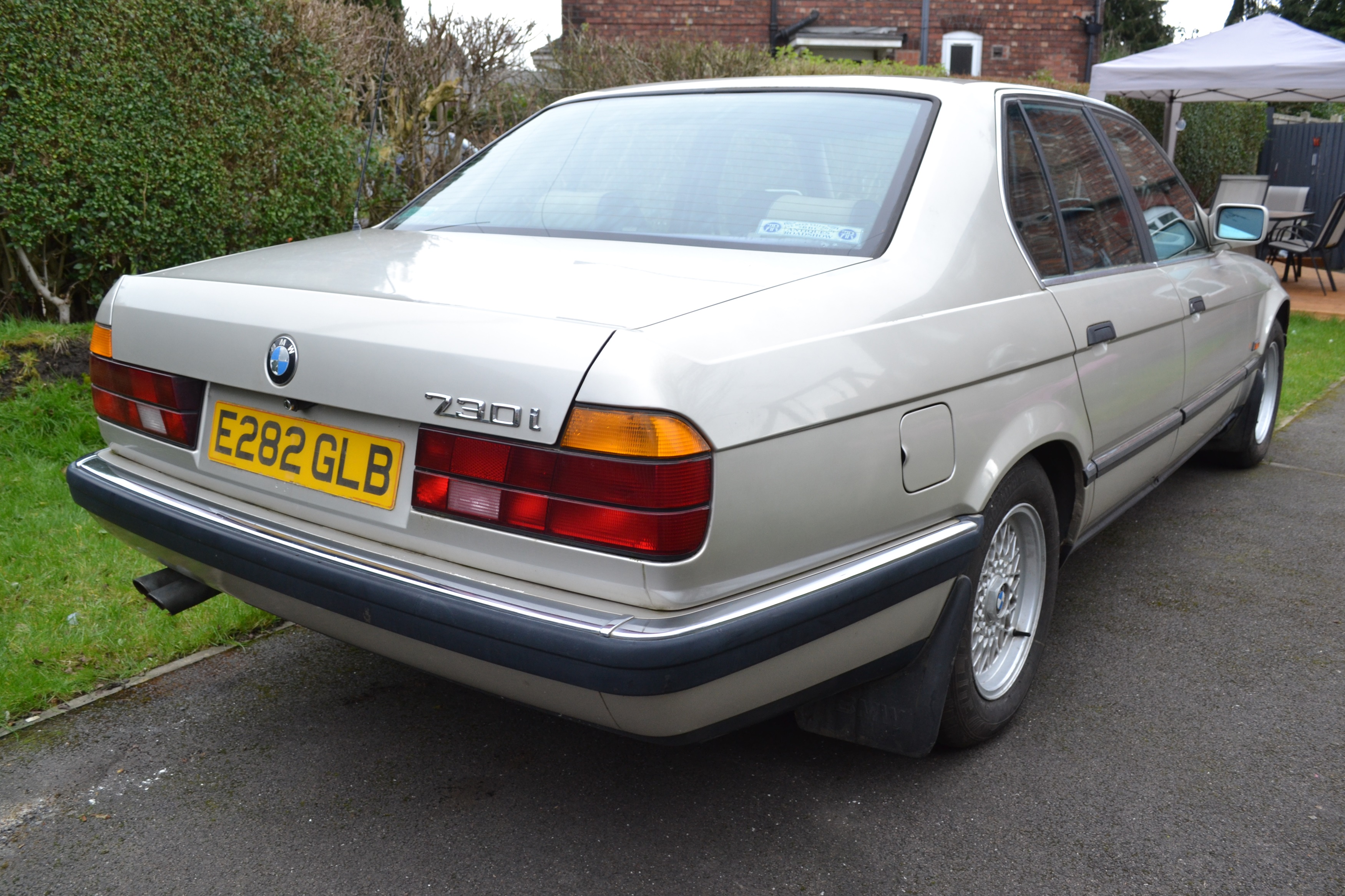 Lot 281 - 1987 BMW 730i