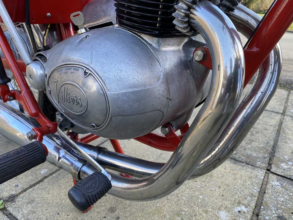 Lot 107 - 1964 Panther M35