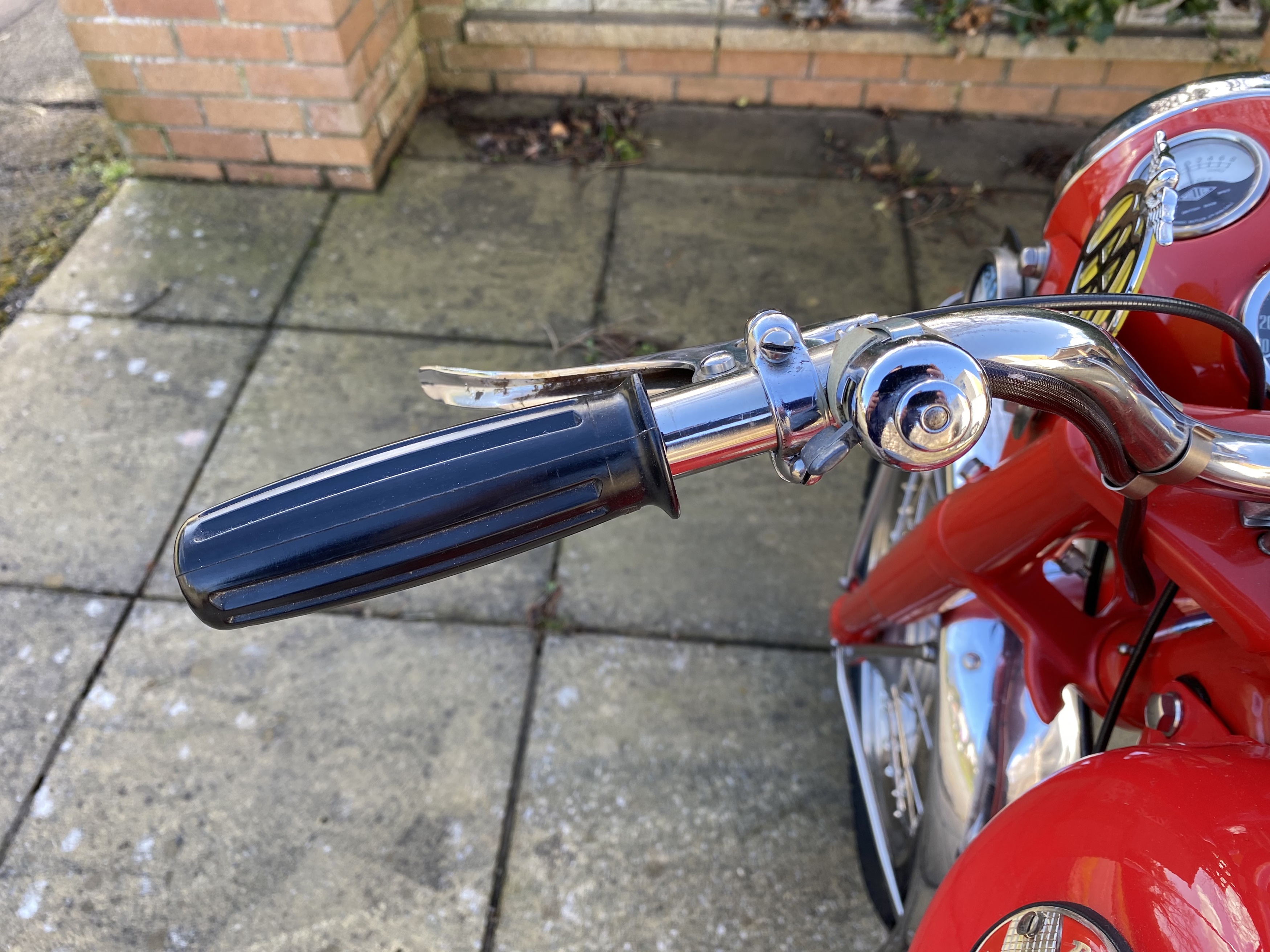 Lot 107 - 1964 Panther M35