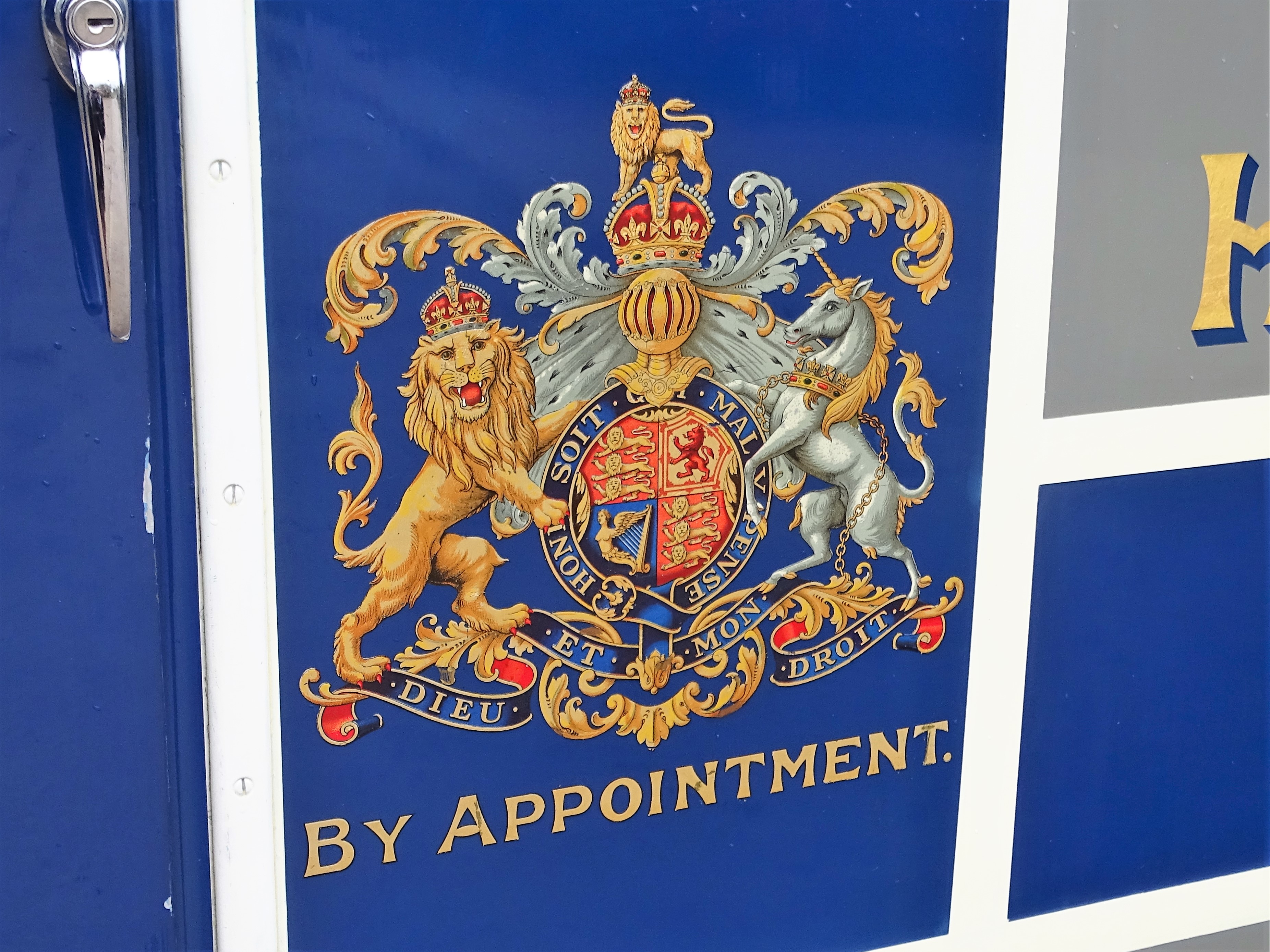 Lot 116 - 1936 Albion SPL 126 Van