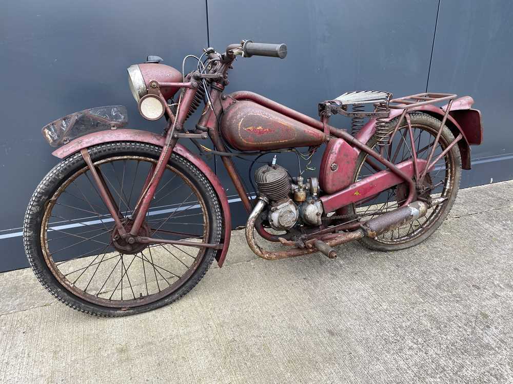 Lot 139 - 1953 James Comet Deluxe