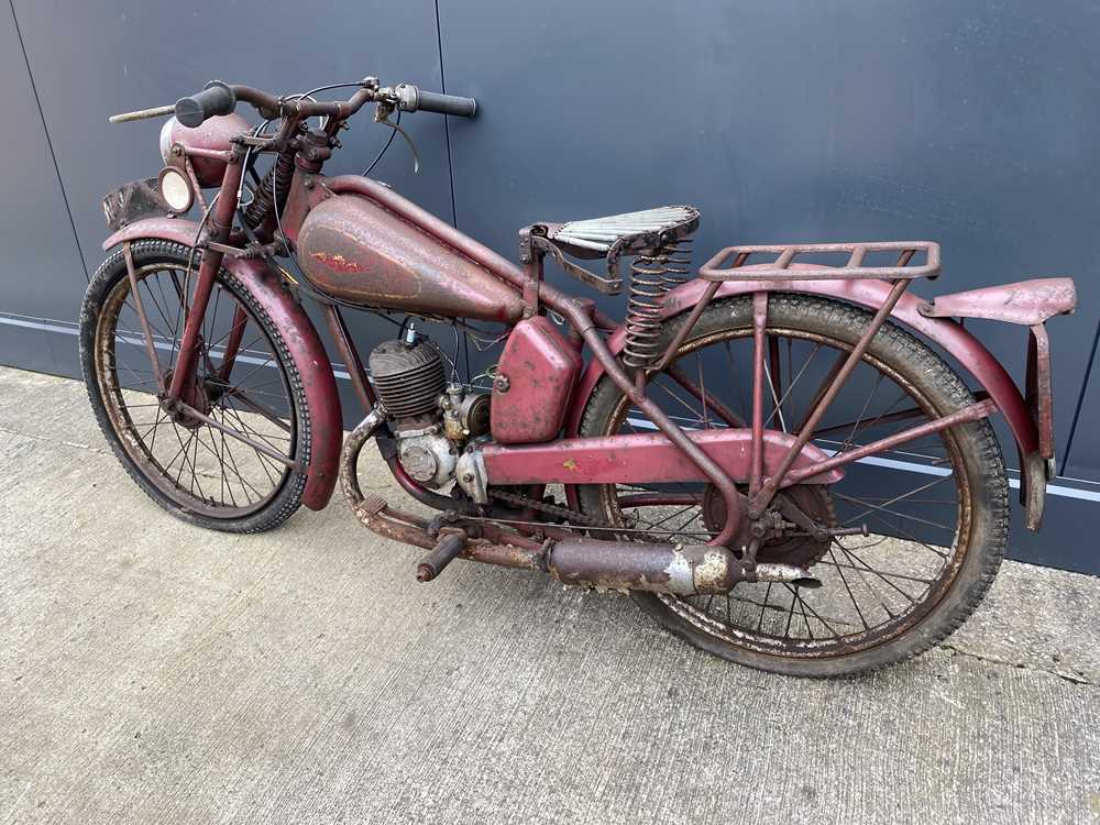 Lot 139 - 1953 James Comet Deluxe