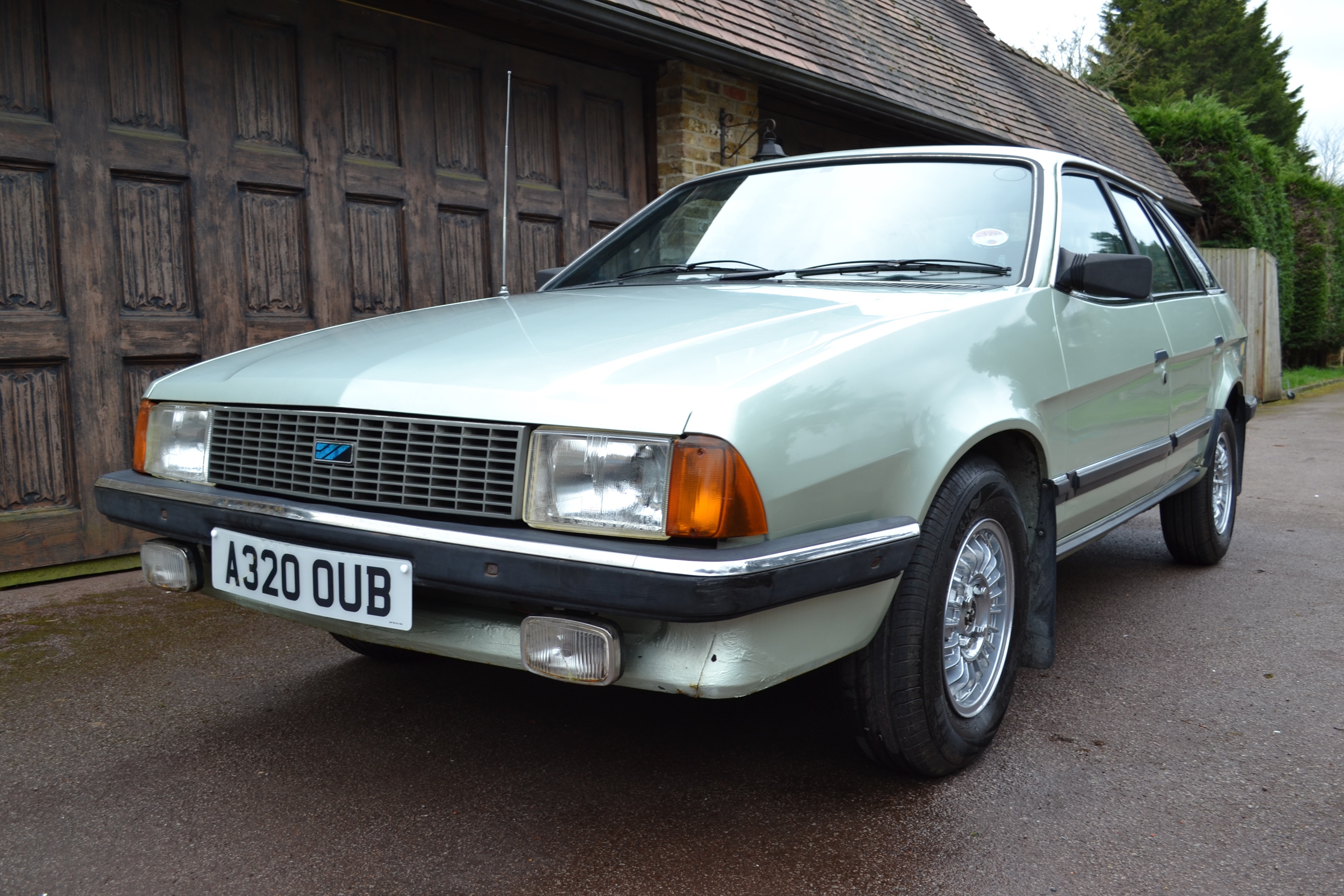 Lot 263 - 1984 Austin Ambassador 2.0 HLS