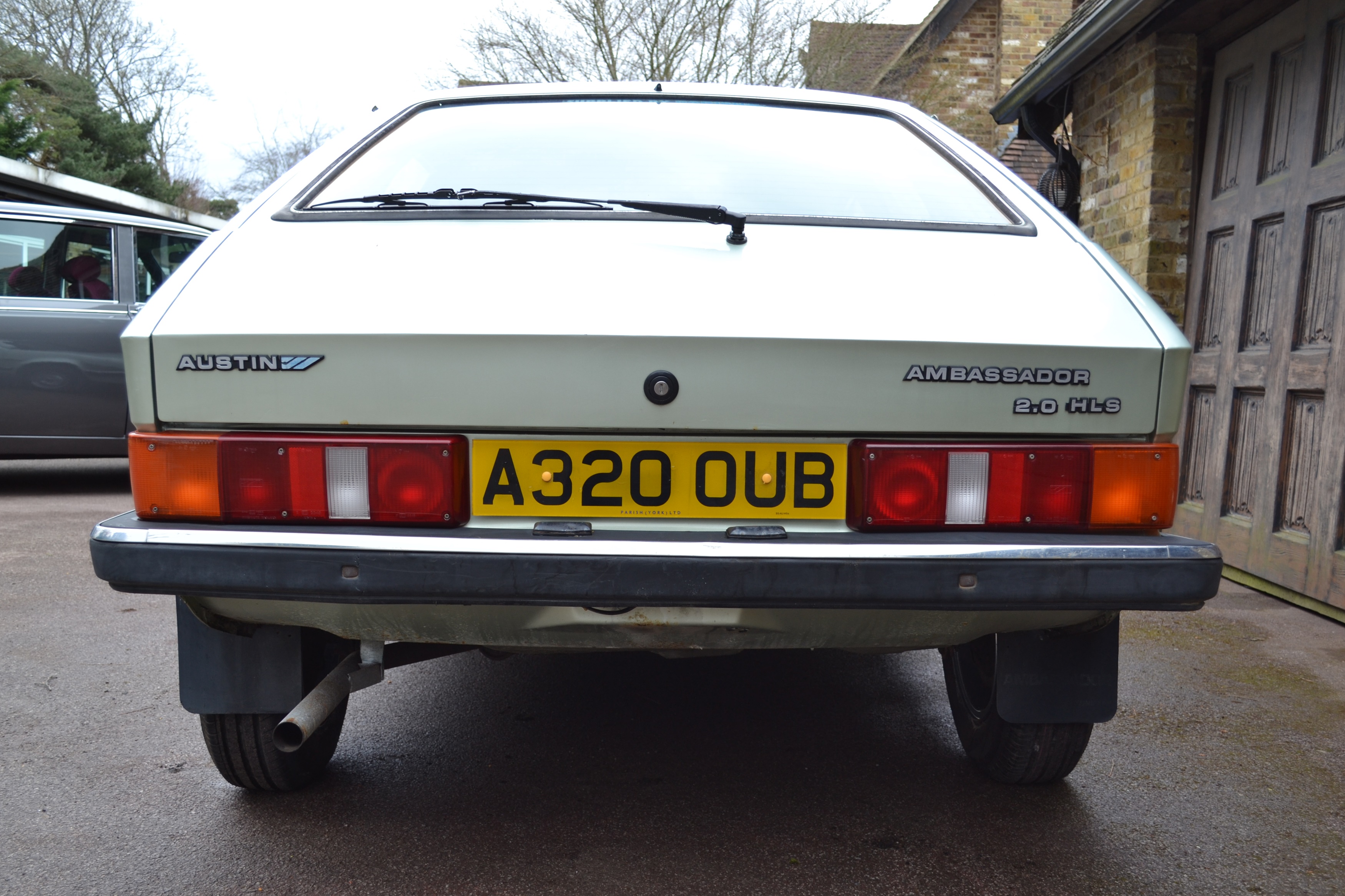 Lot 263 - 1984 Austin Ambassador 2.0 HLS