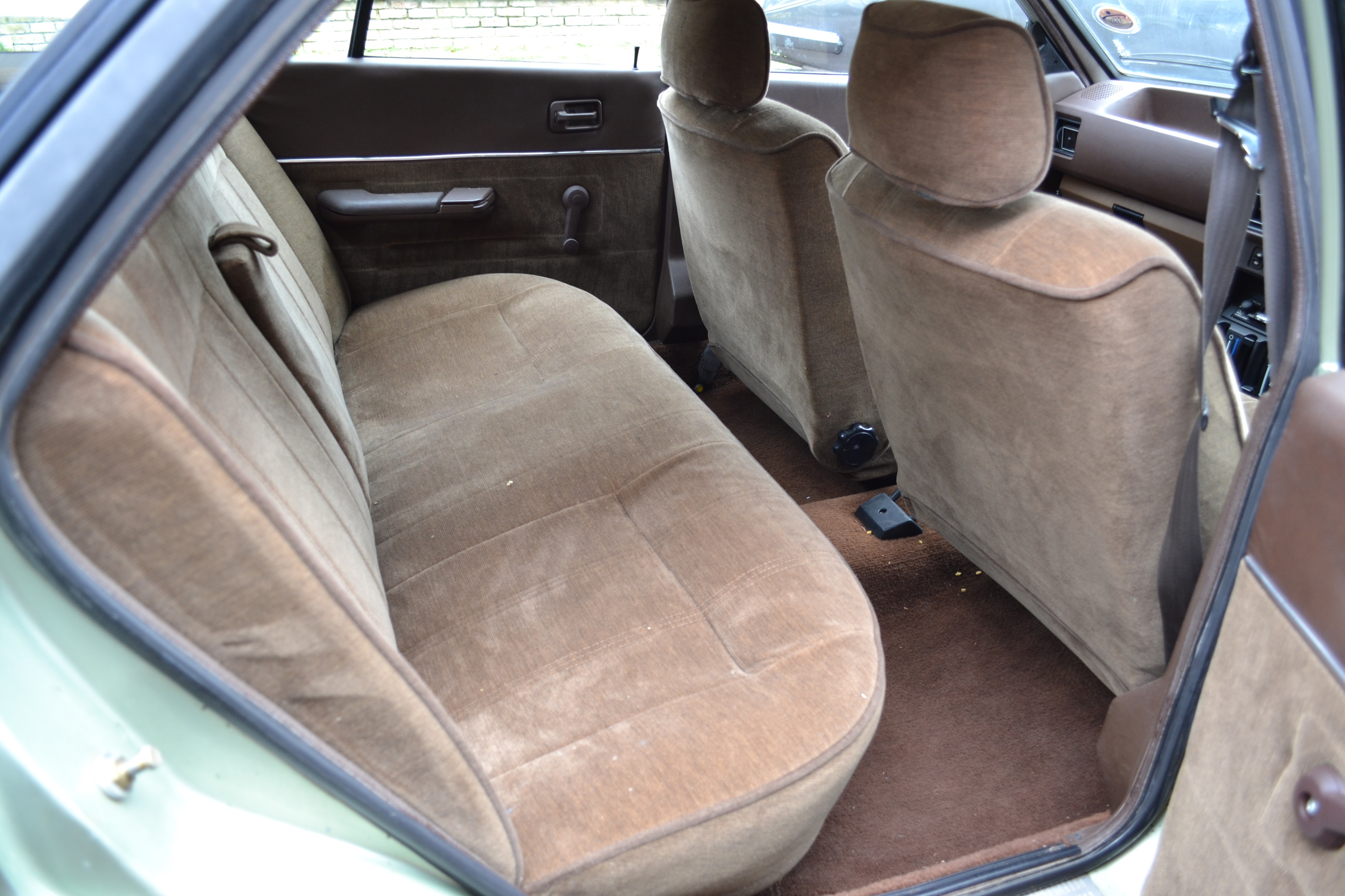 Lot 263 - 1984 Austin Ambassador 2.0 HLS