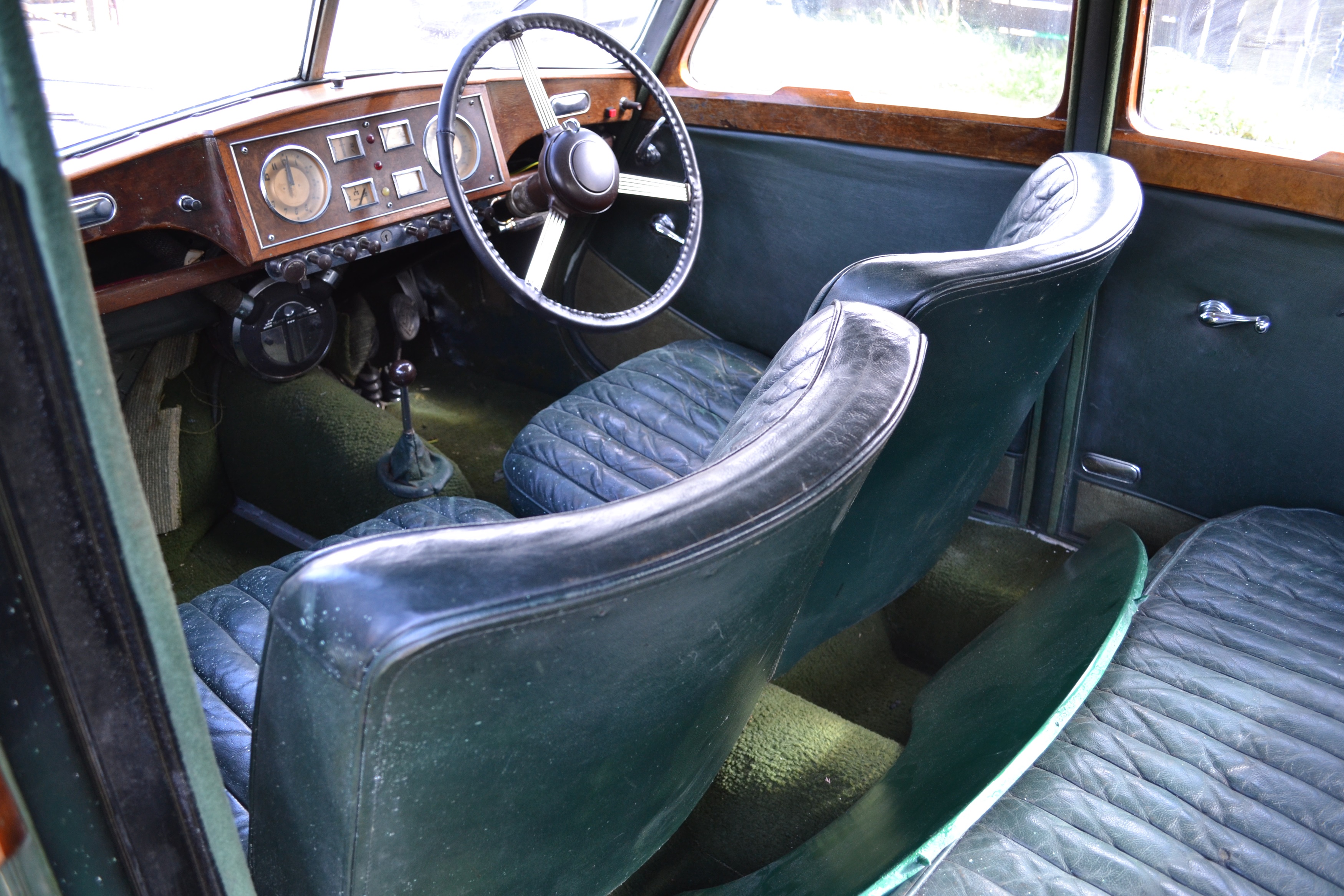 Lot 365 - 1954 Riley RME 1.5 Litre