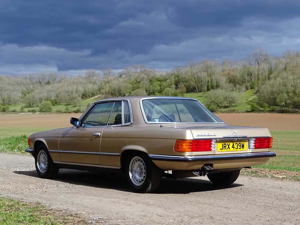 Lot 85 - 1981 Mercedes-Benz 280 SLC